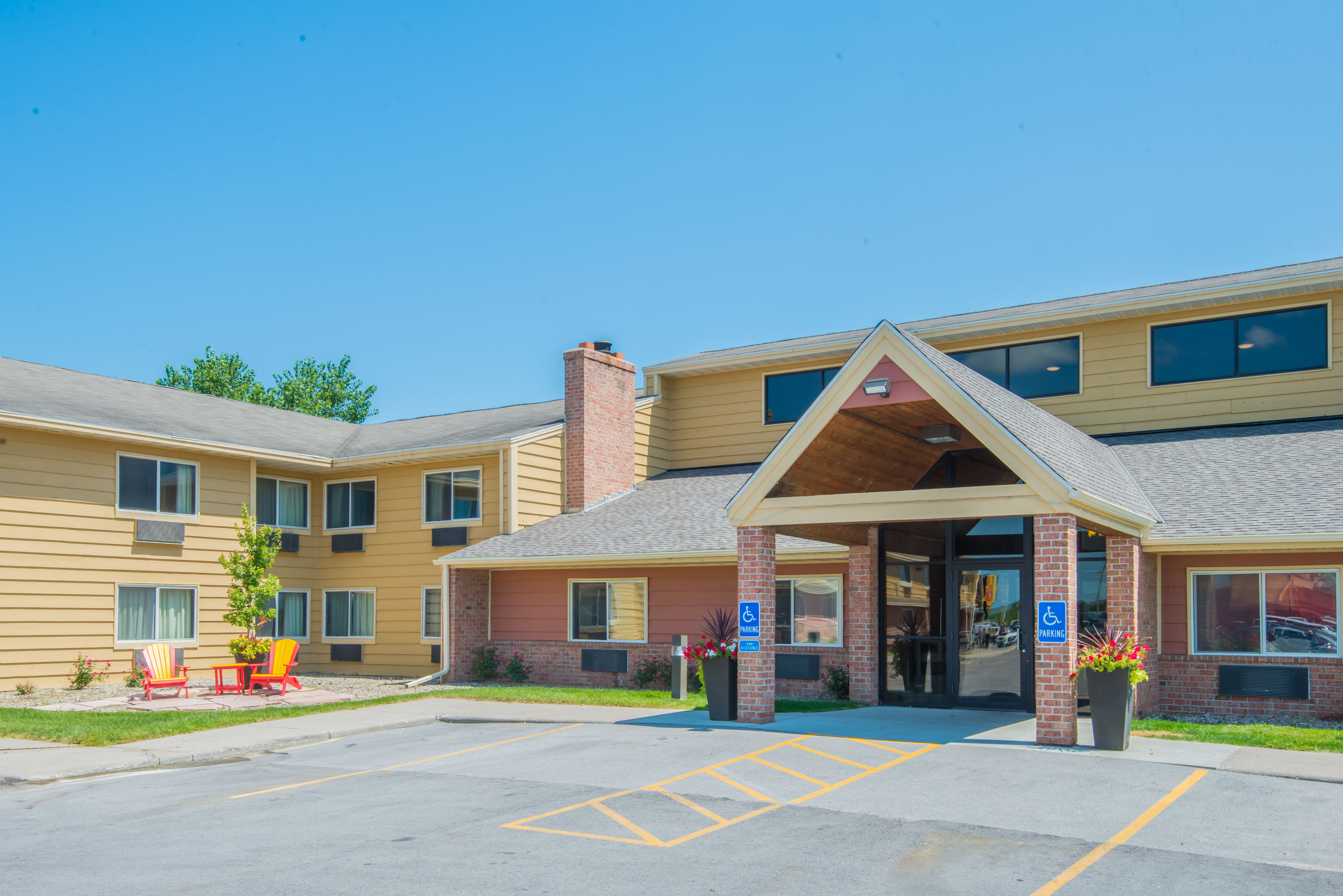 AmericInn by Wyndham Ames | Ames, IA Hotels