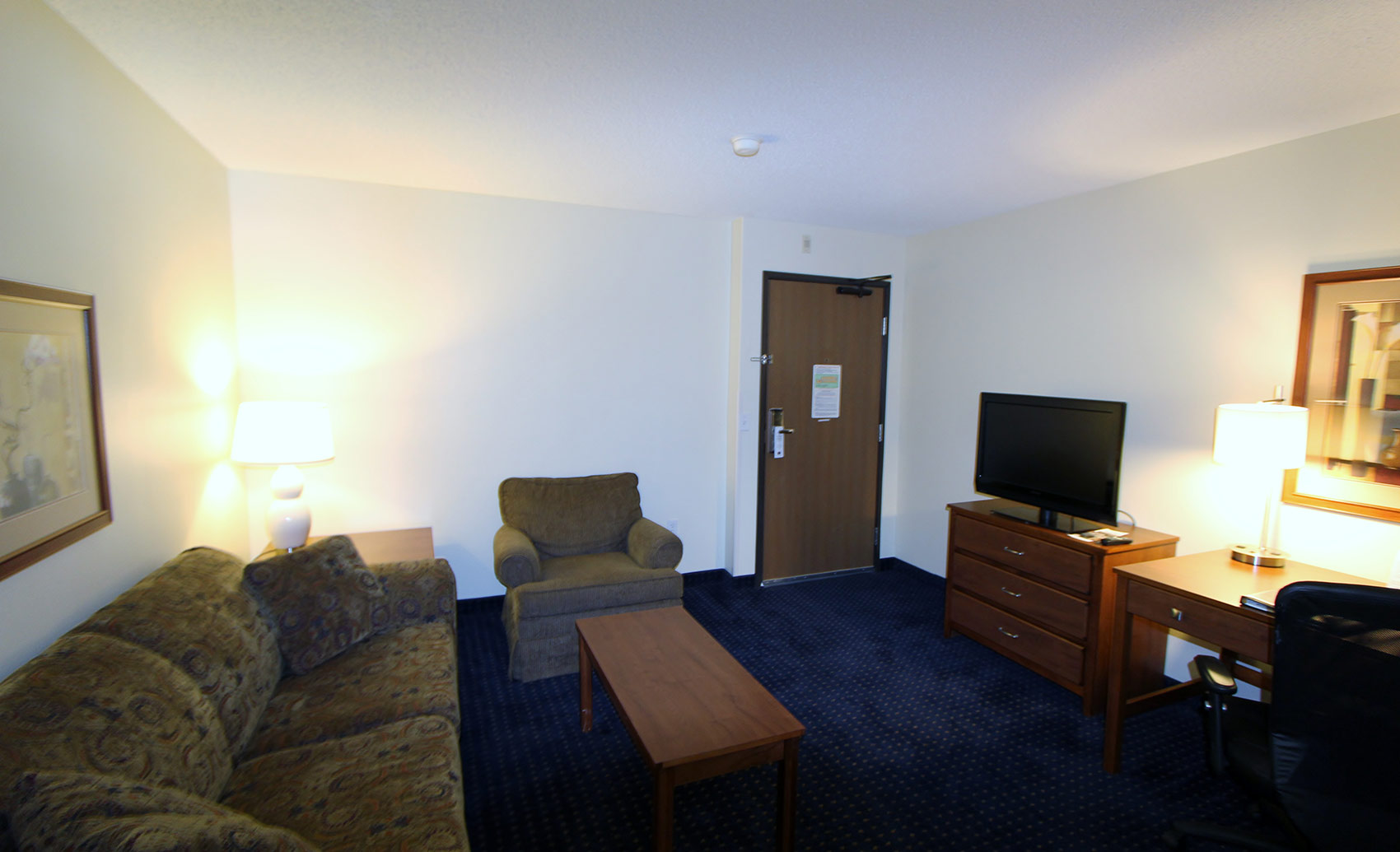 AmericInn by Wyndham Cedar Rapids Airport | Cedar Rapids, IA Hotels