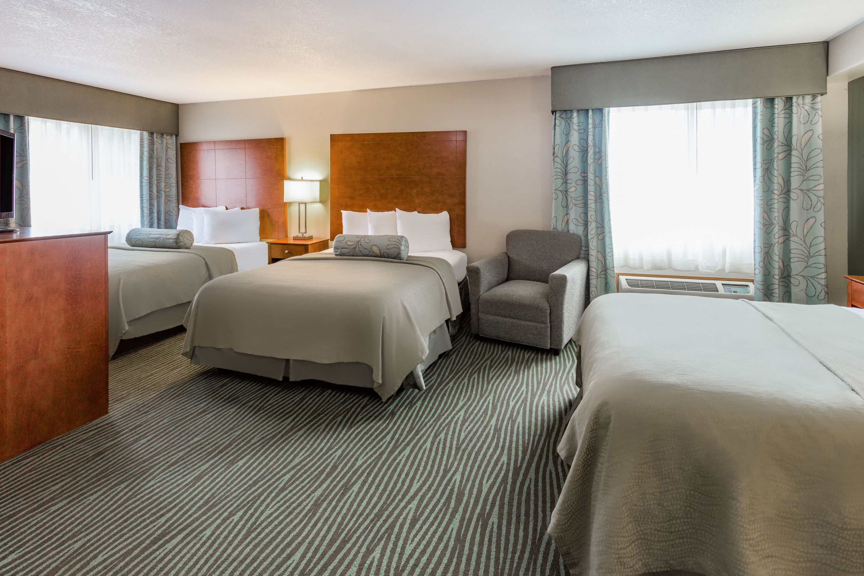 AmericInn by Wyndham Des Moines Airport | Des Moines, IA Hotels