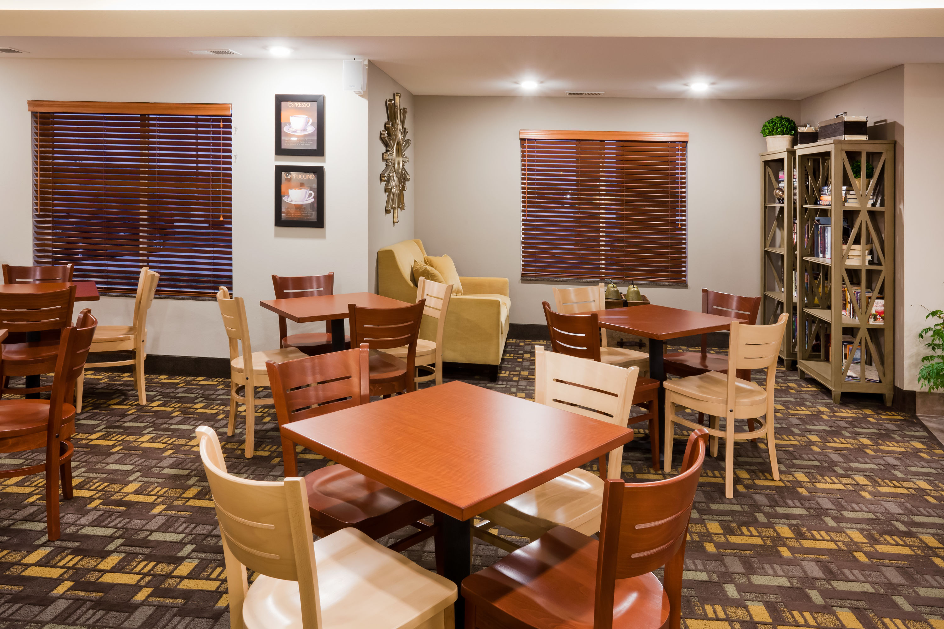 AmericInn by Wyndham DeWitt | DeWitt, IA Hotels