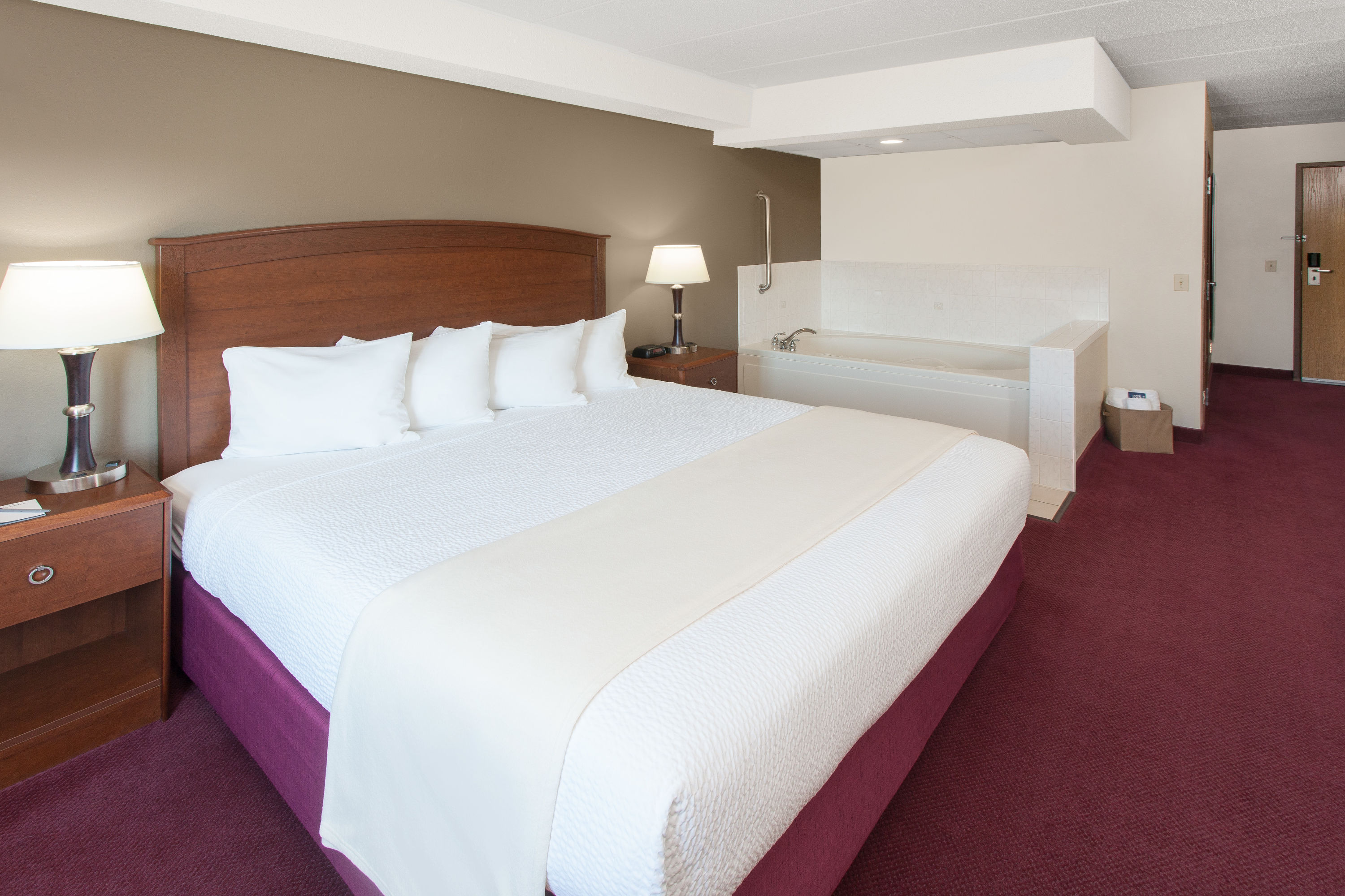AmericInn by Wyndham Iowa Falls | Iowa Falls, IA Hotels