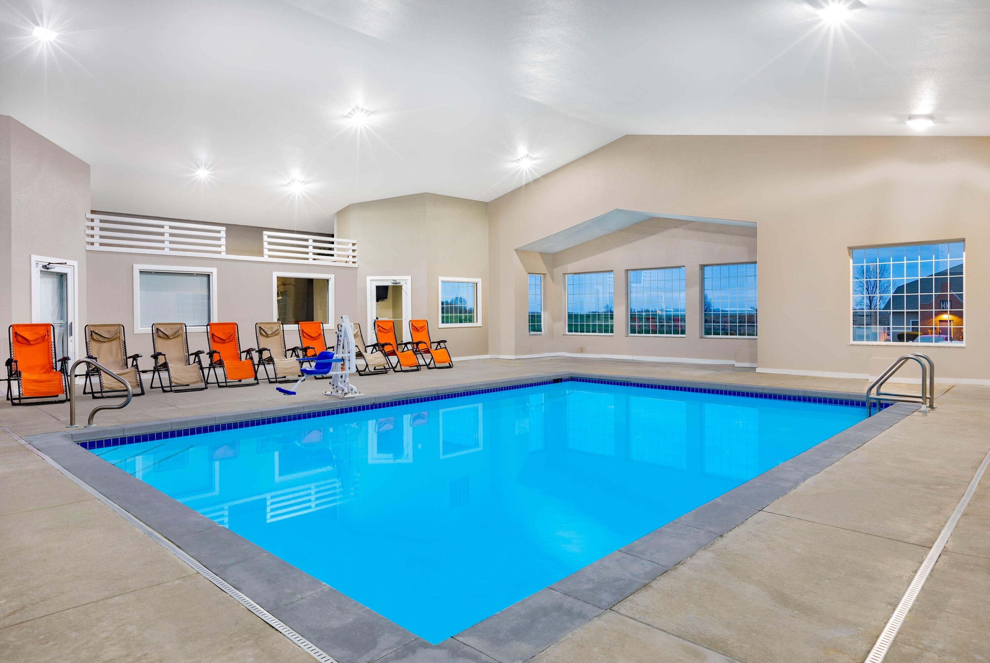 AmericInn by Wyndham Pella | Pella, IA Hotels