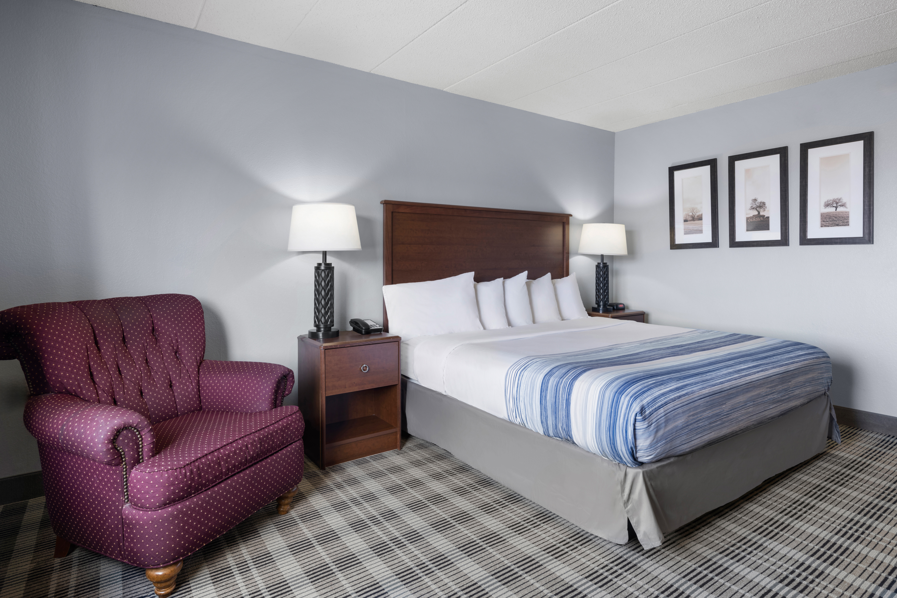 AmericInn by Wyndham Stuart | Stuart, IA Hotels