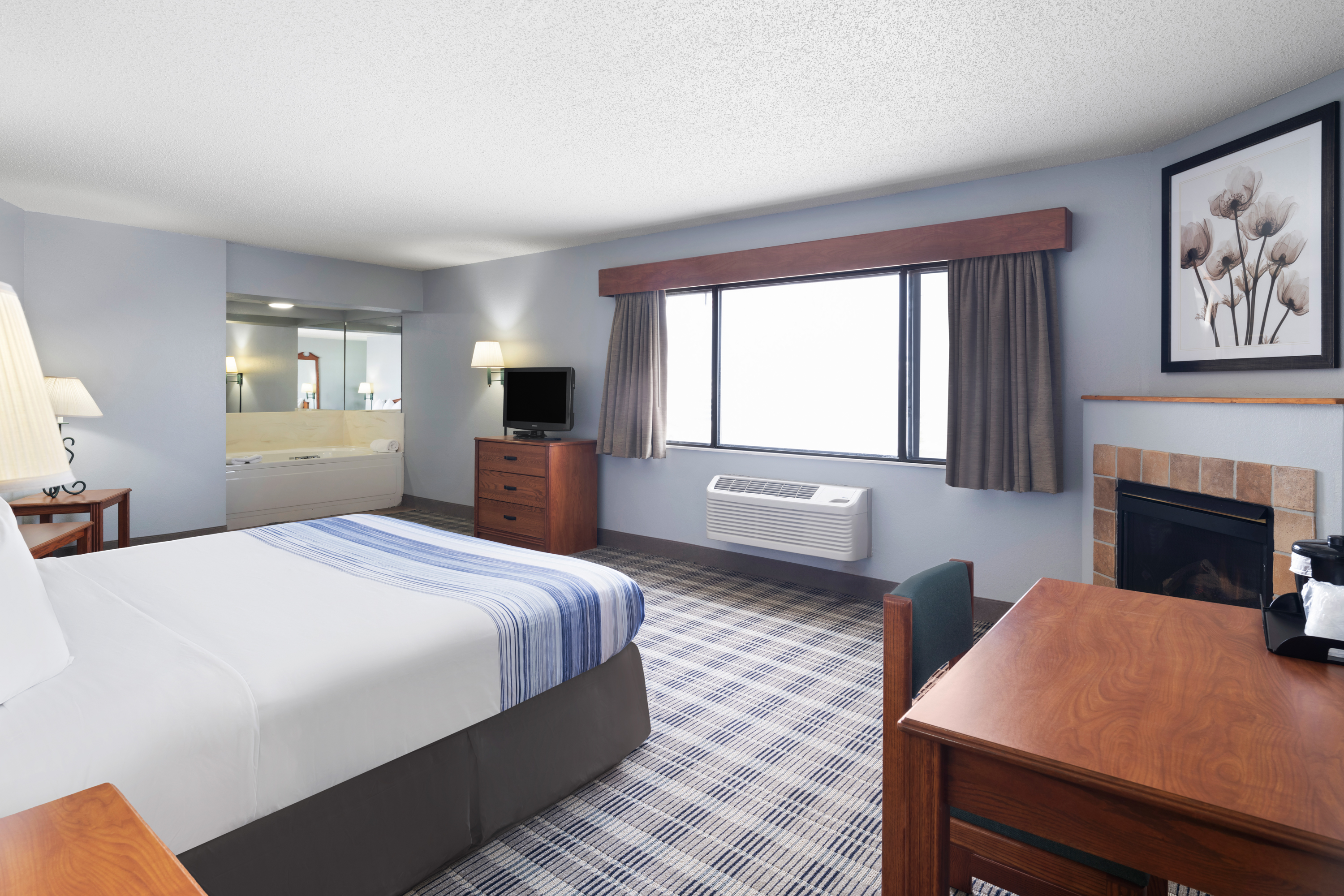 AmericInn by Wyndham Stuart | Stuart, IA Hotels