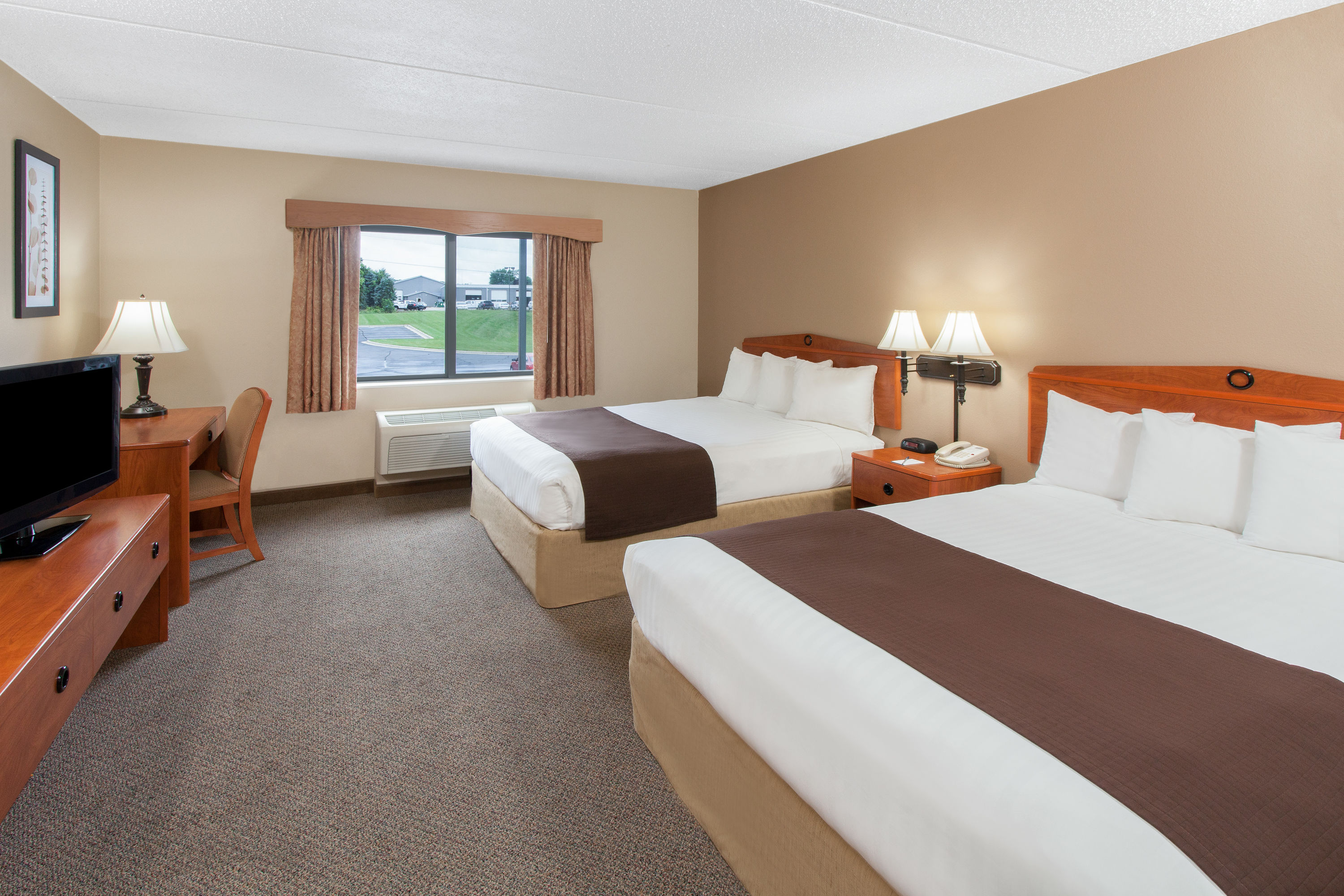 AmericInn by Wyndham Greenville | Greenville, MI Hotels
