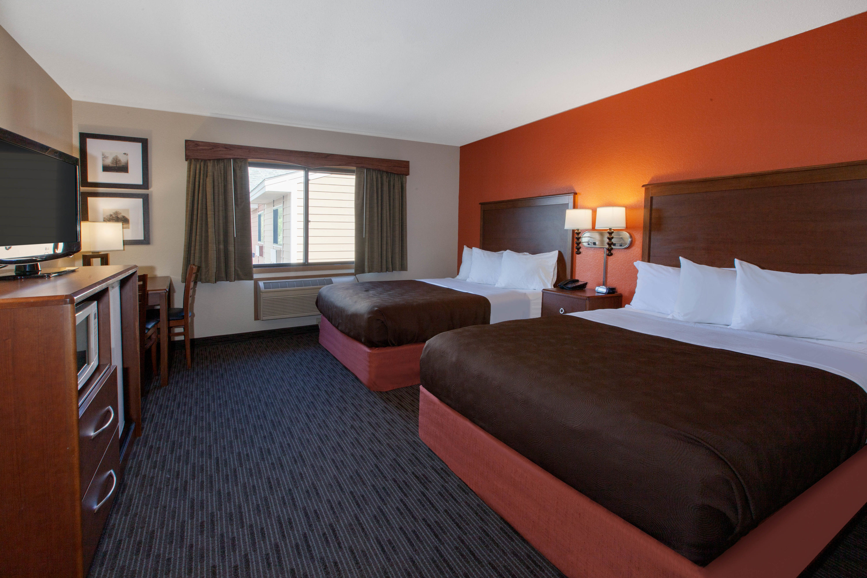 AmericInn by Wyndham Iron River | Iron River, MI Hotels