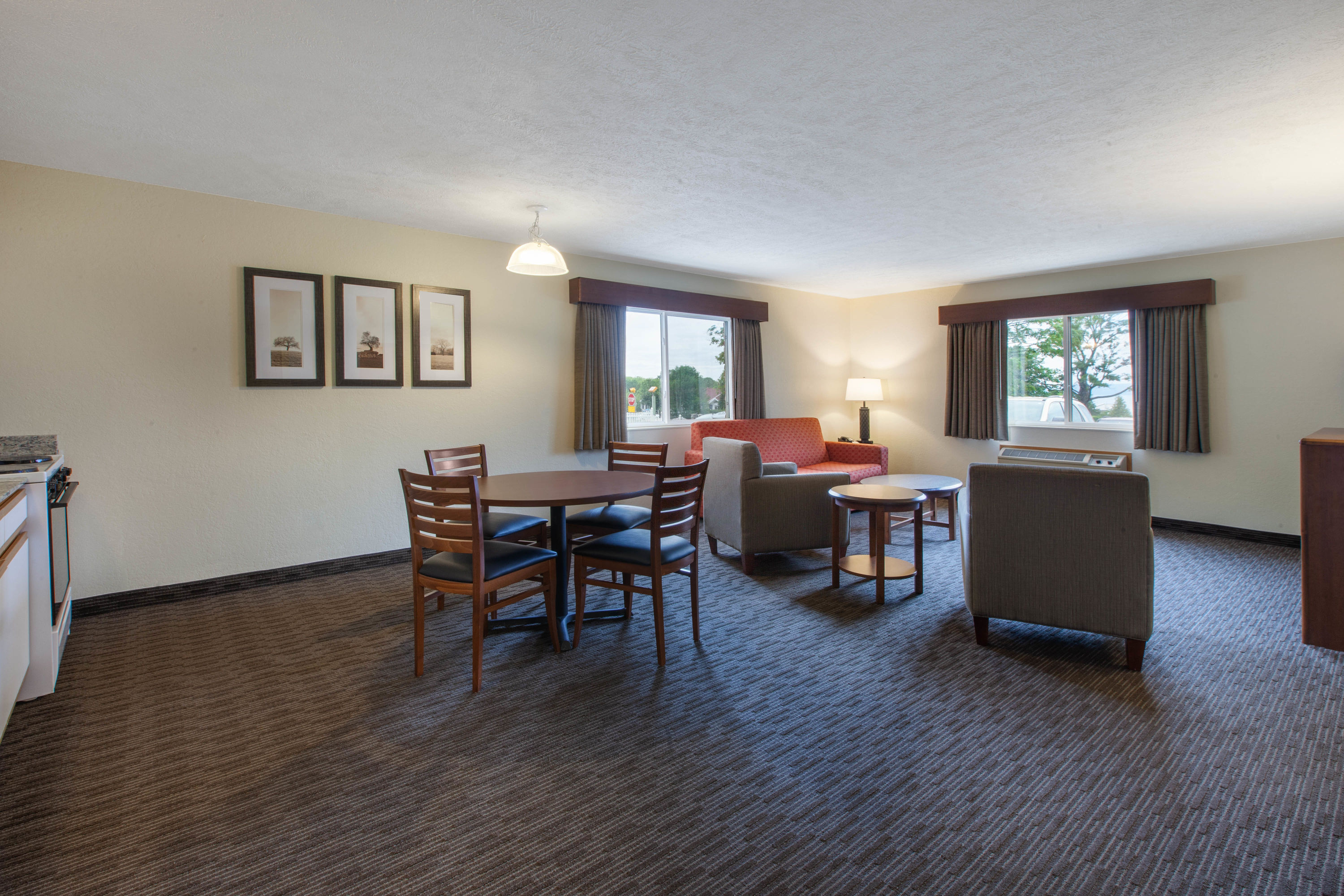 AmericInn by Wyndham Petoskey | Petoskey, MI Hotels