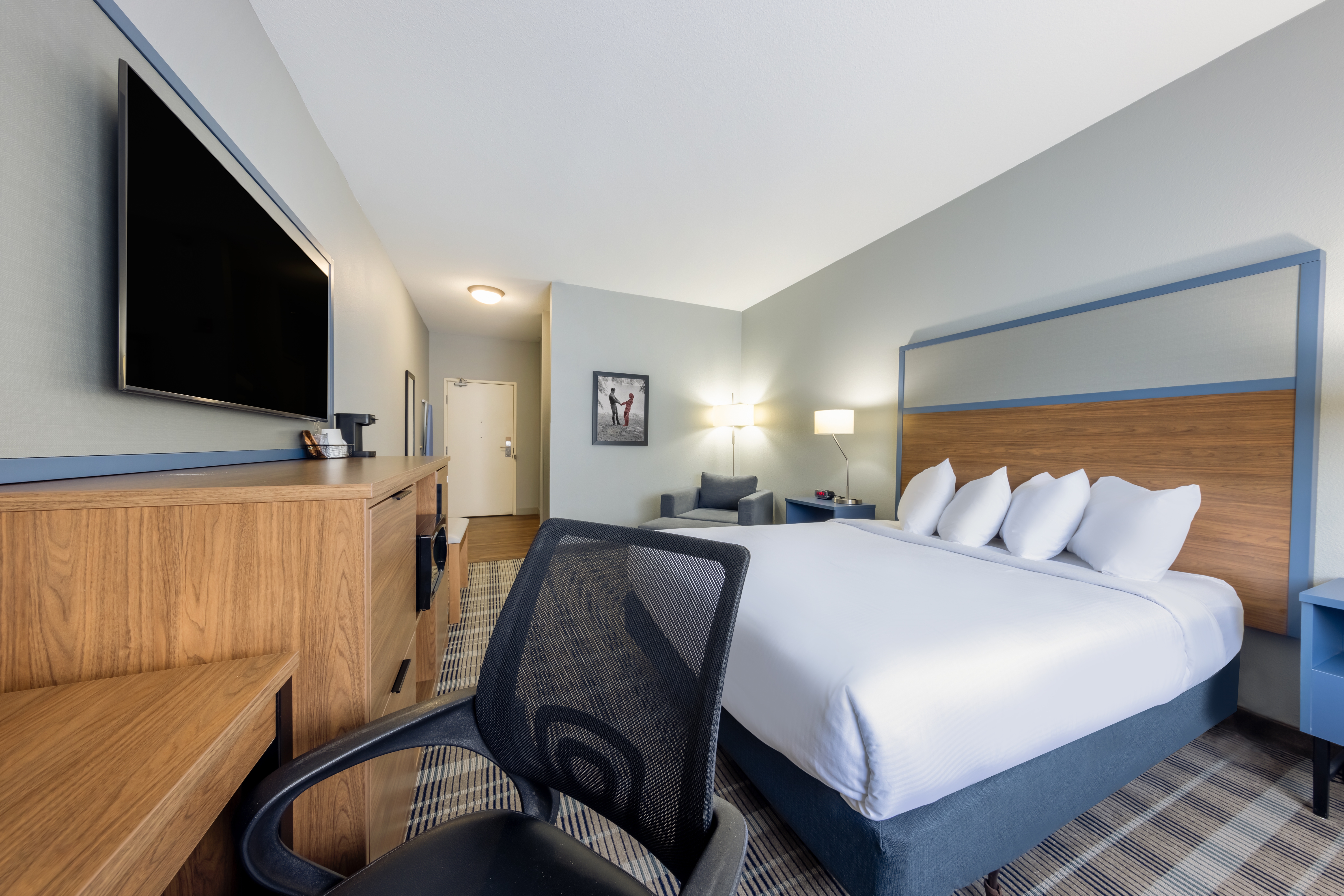 AmericInn by Wyndham Duluth | Duluth, MN Hotels