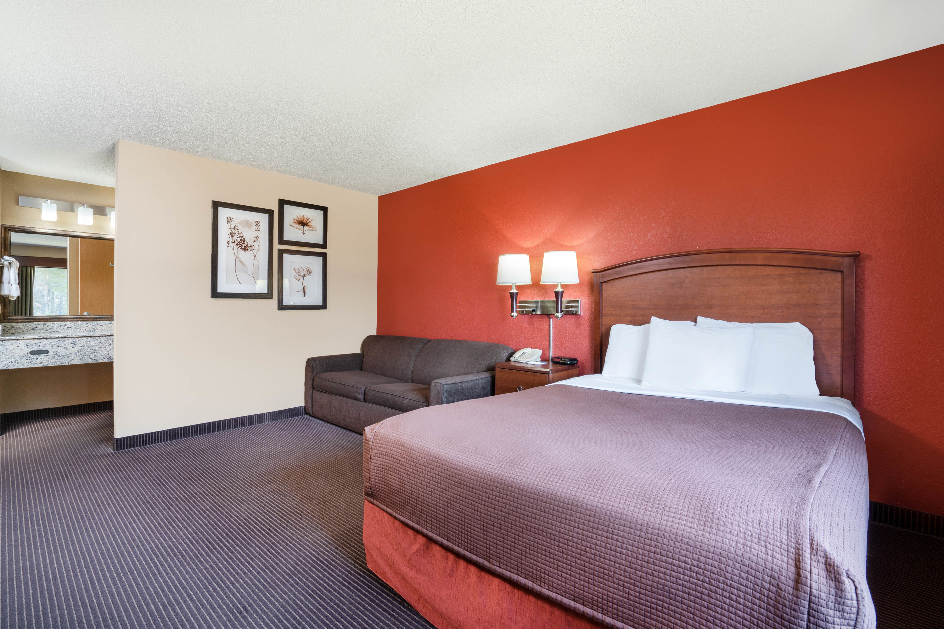 AmericInn by Wyndham Park Rapids | Park Rapids, MN Hotels