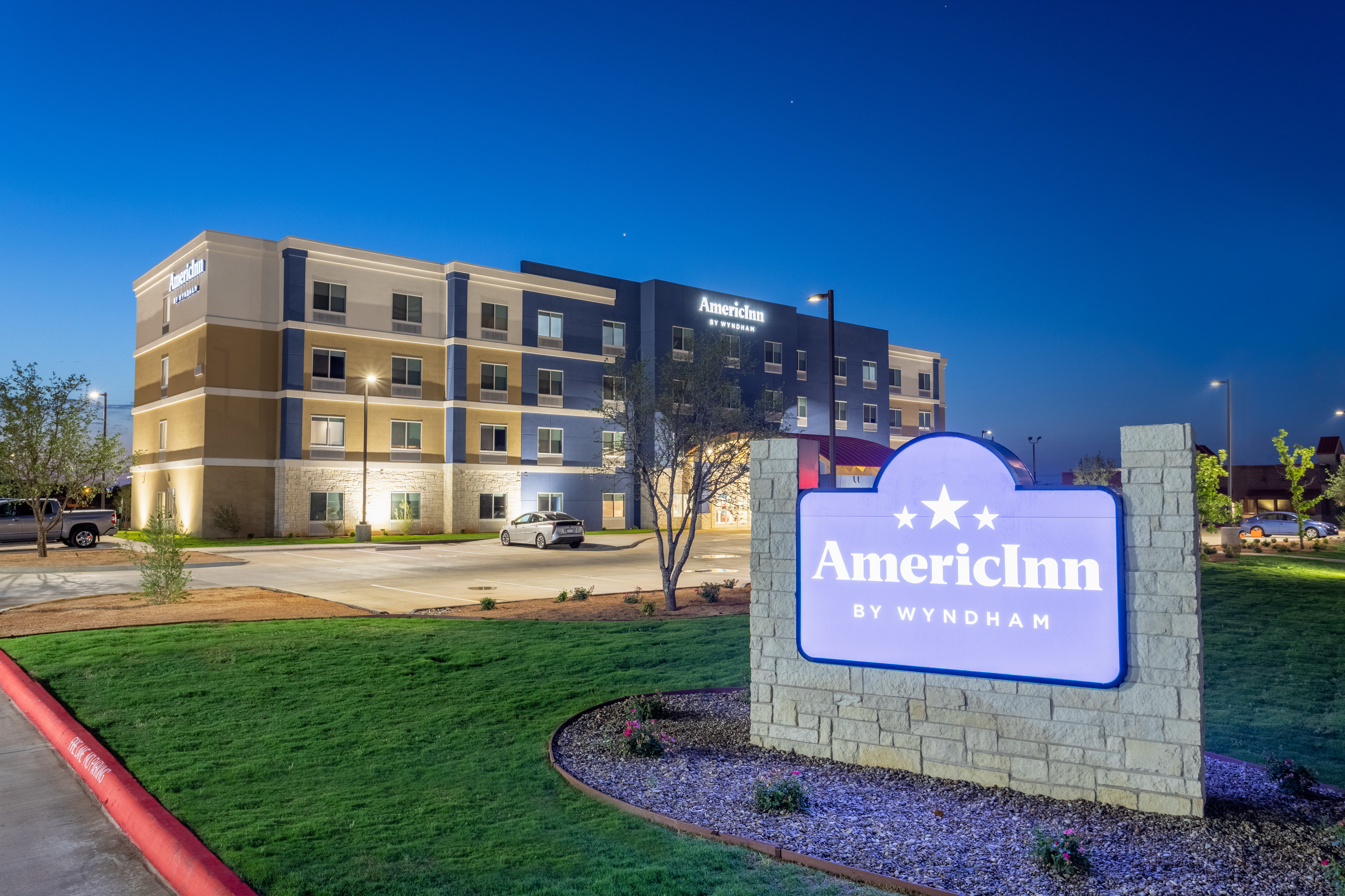 AmericInn by Wyndham San Angelo | San Angelo, TX Hotels