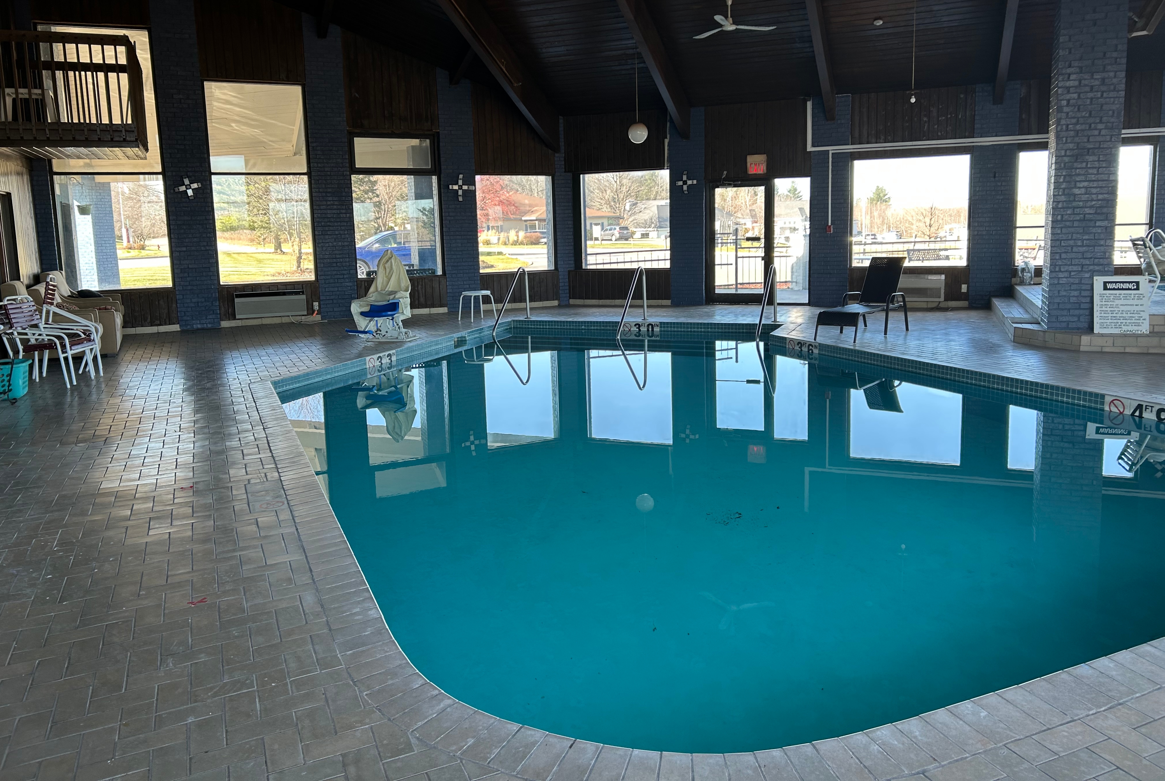 AmericInn by Wyndham Mosinee Central Wisconsin Airport | Mosinee, WI Hotels