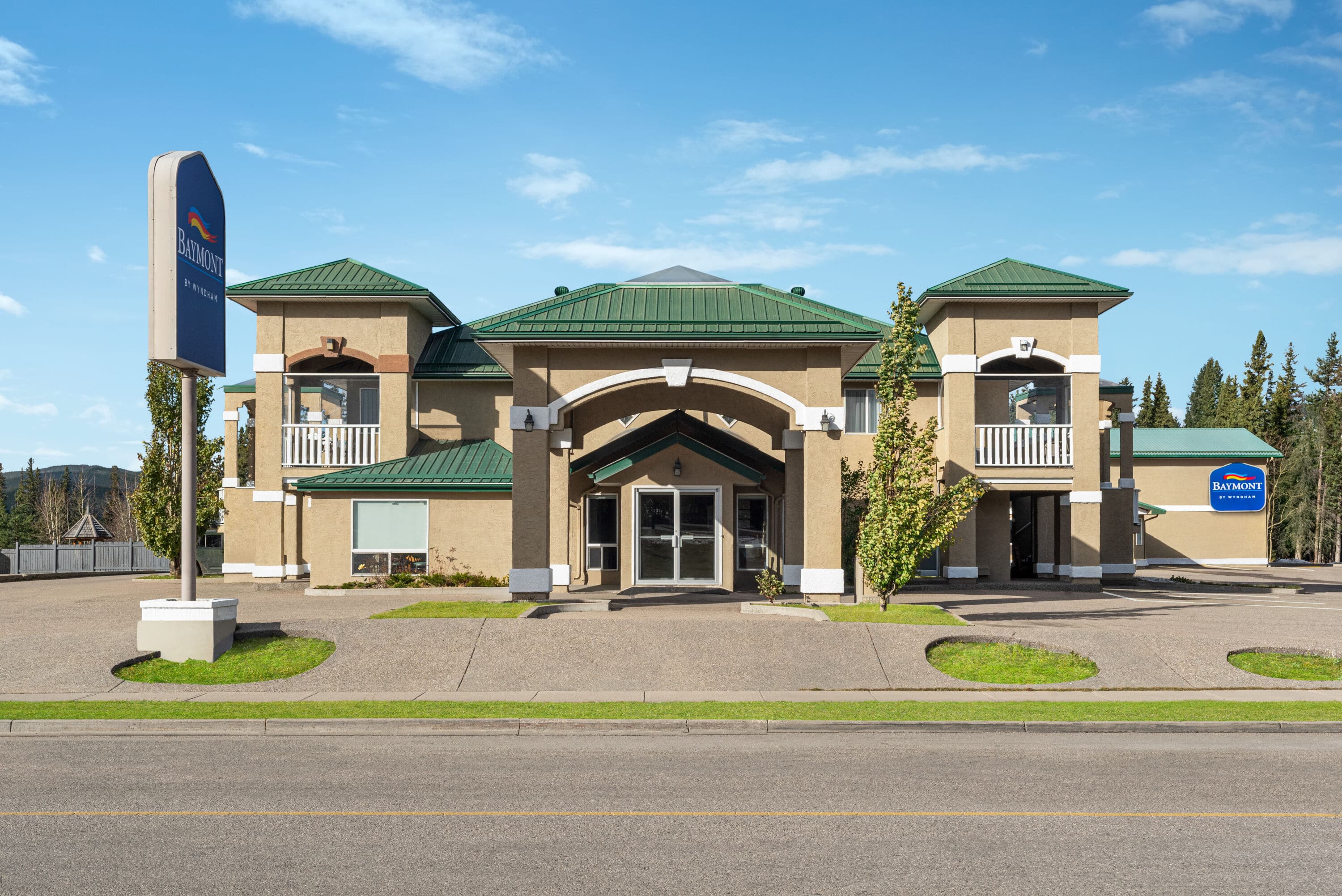 Baymont by Wyndham Hinton | Hinton, AB Hotels