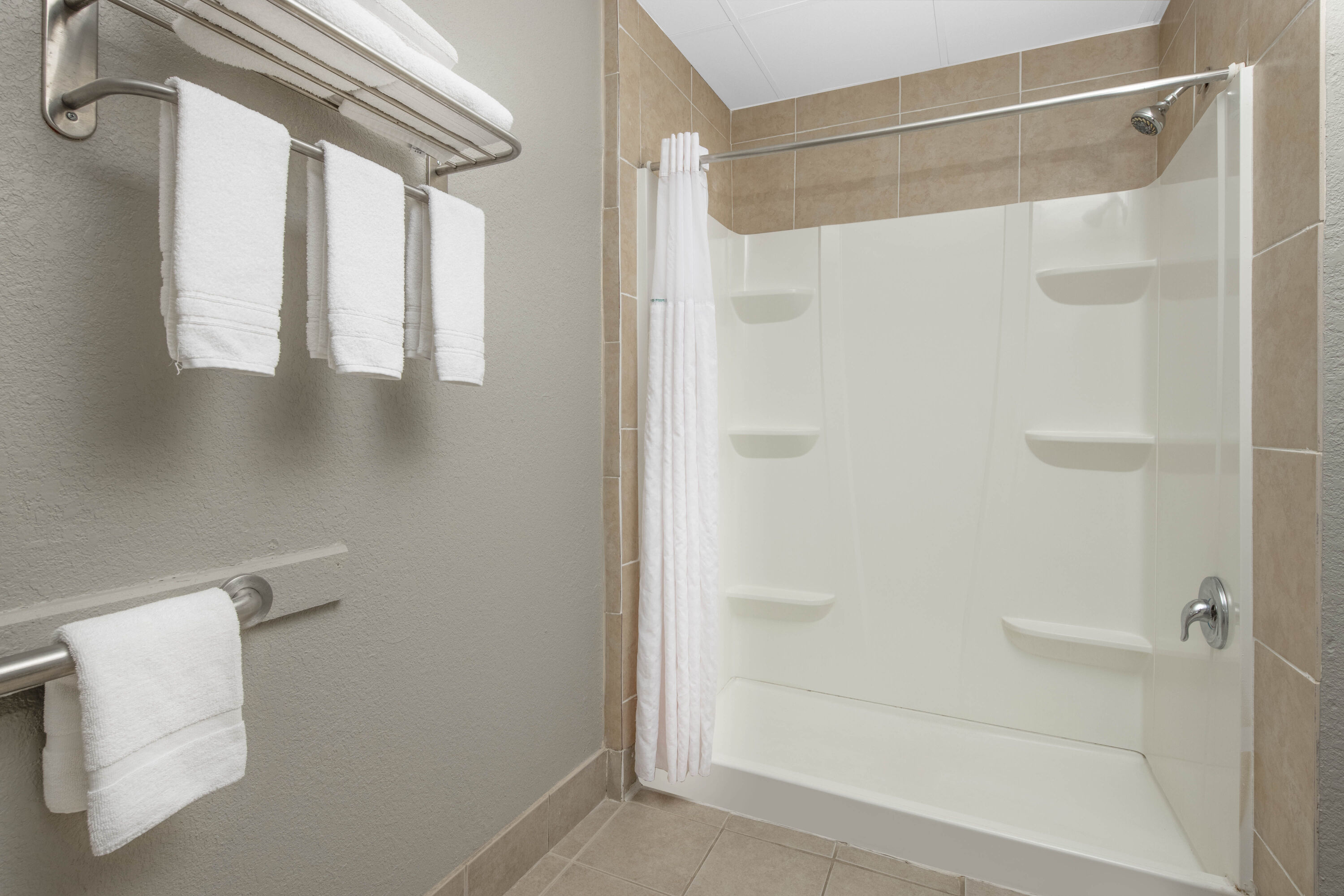 Baymont by Wyndham Pooler/Savannah | Pooler, GA Hotels