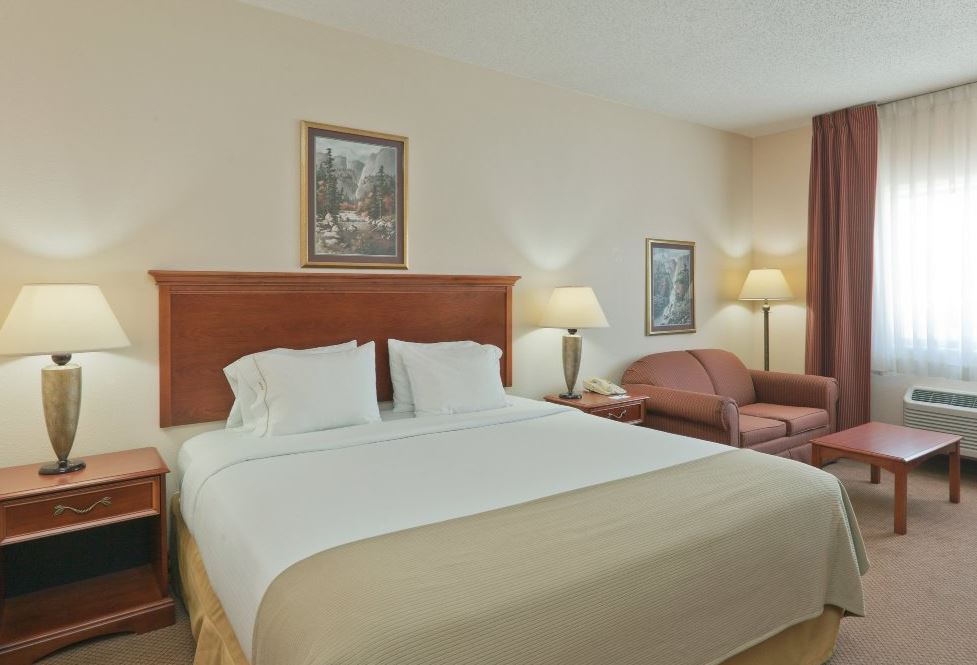 Baymont by Wyndham Portage Indiana Dunes | Portage, IN Hotels