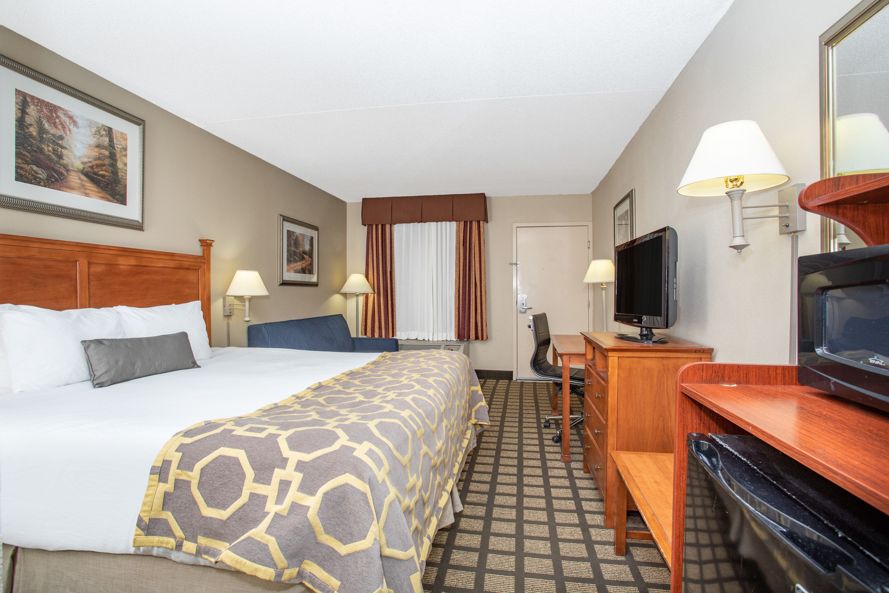 Baymont by Wyndham Hays | Hays, KS Hotels
