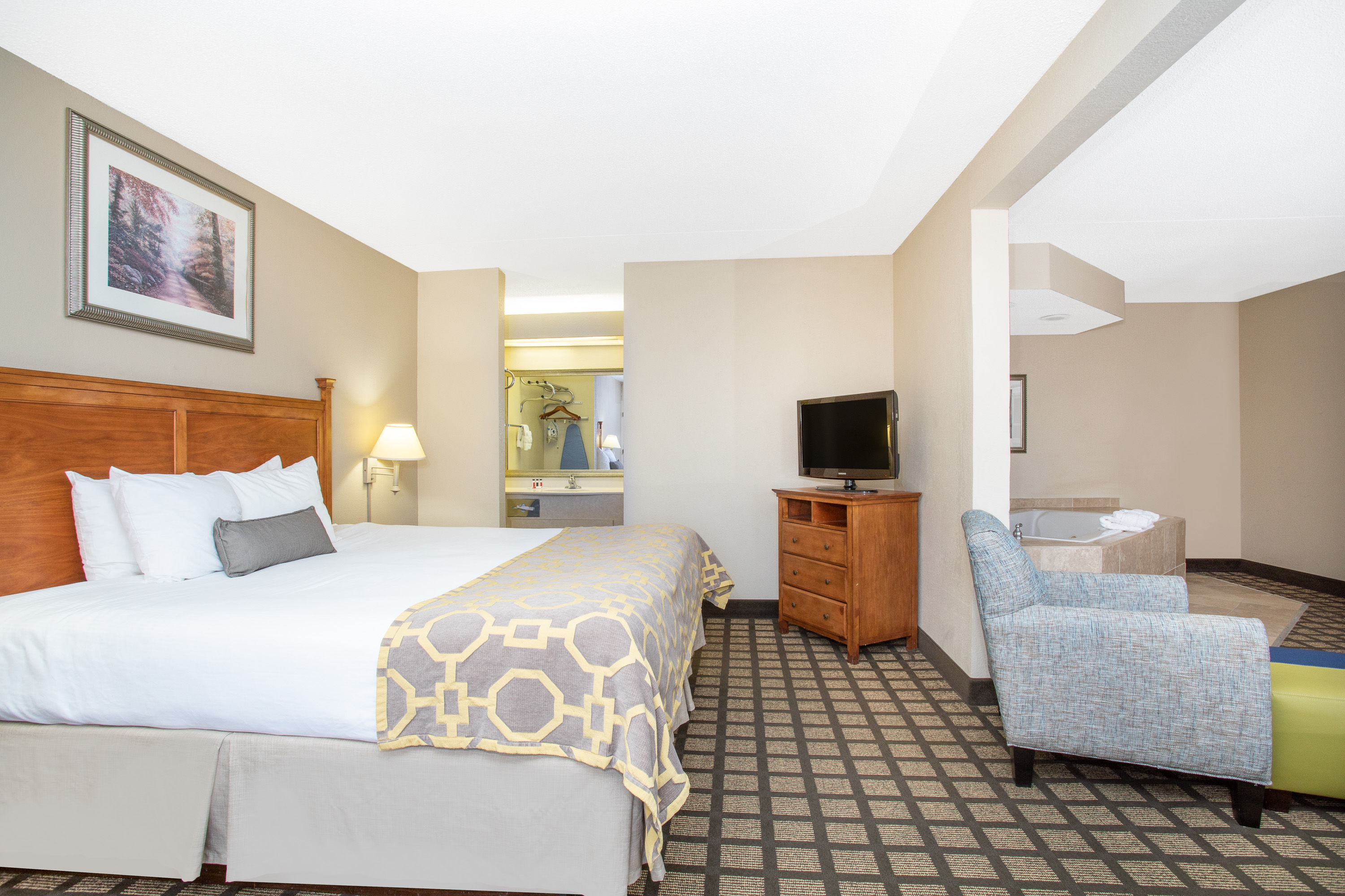 Baymont by Wyndham Hays | Hays, KS Hotels