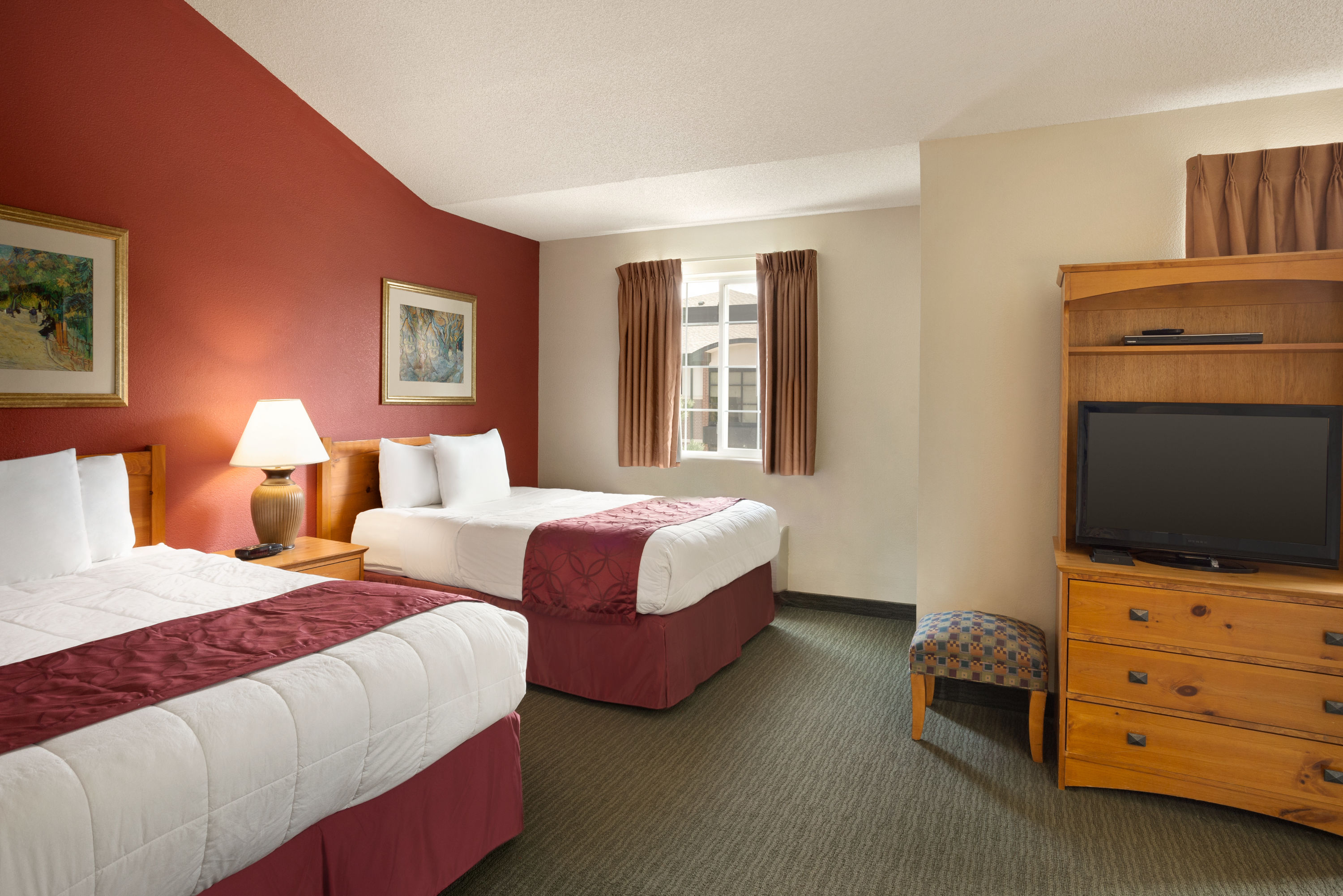 Baymont by Wyndham Wichita East | Wichita, KS Hotels