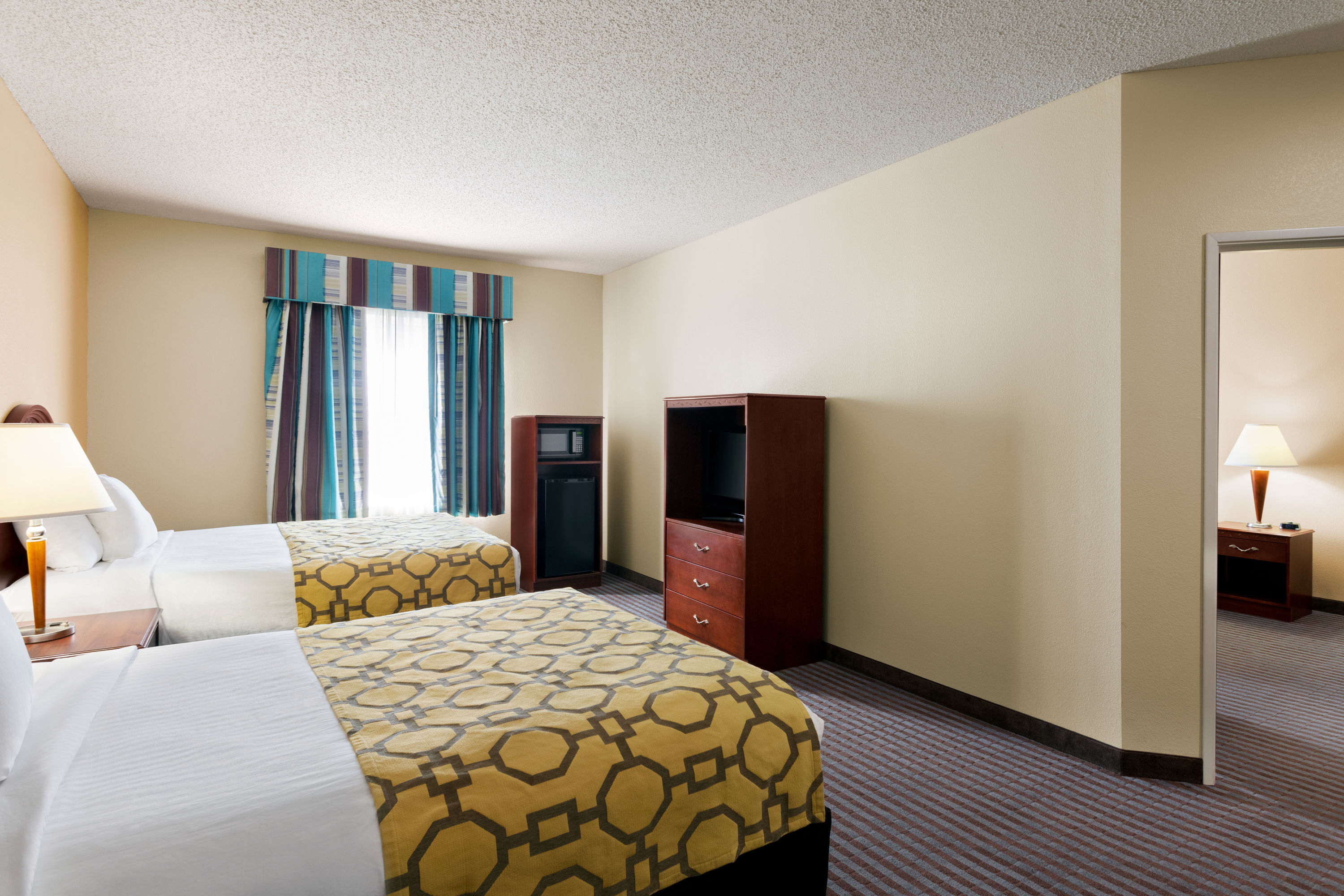 Baymont by Wyndham Elizabethtown | Elizabethtown, KY Hotels