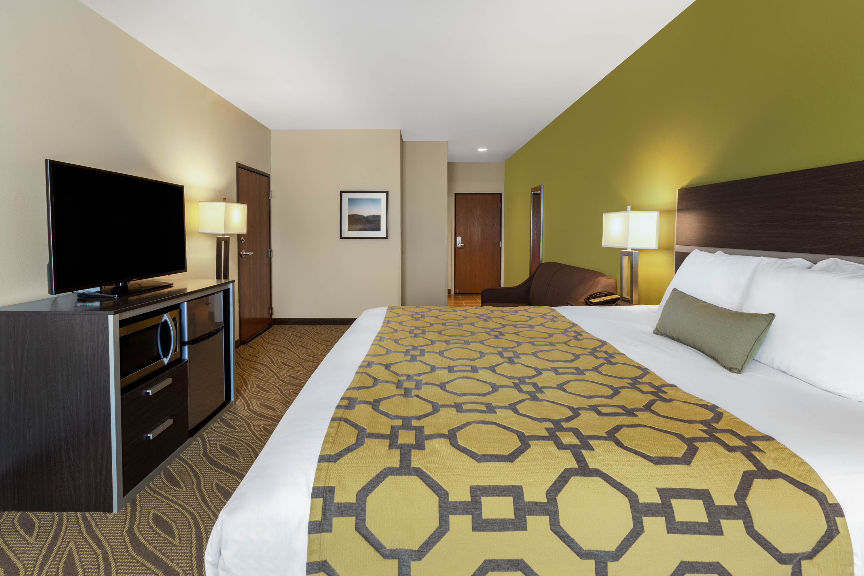 Baymont by Wyndham Beulah | Beulah, MI Hotels