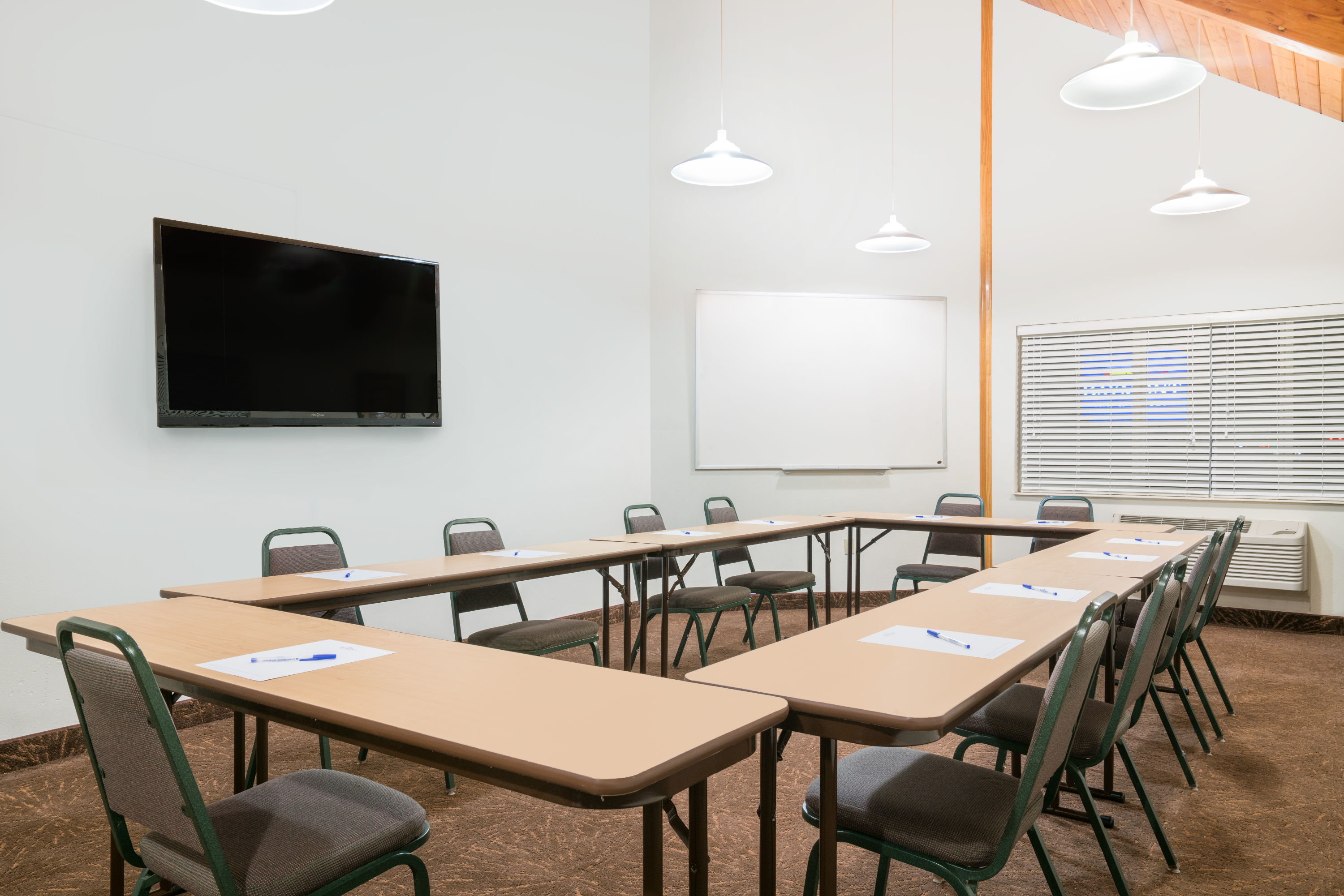 Baymont by Wyndham Baxter/Brainerd Area | Baxter, MN Hotels