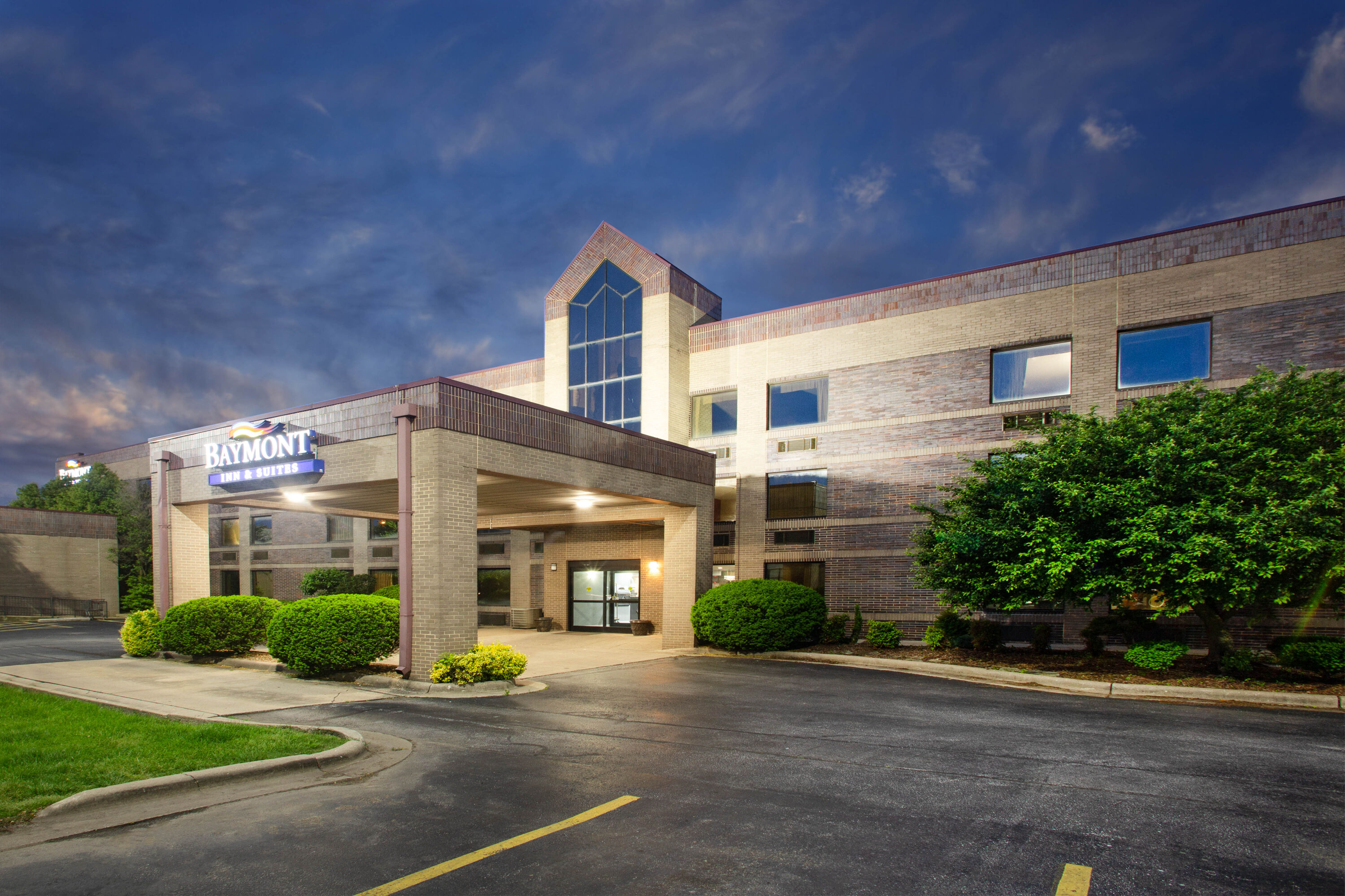 Baymont by Wyndham Springfield South Hwy 65 | Springfield, MO Hotels