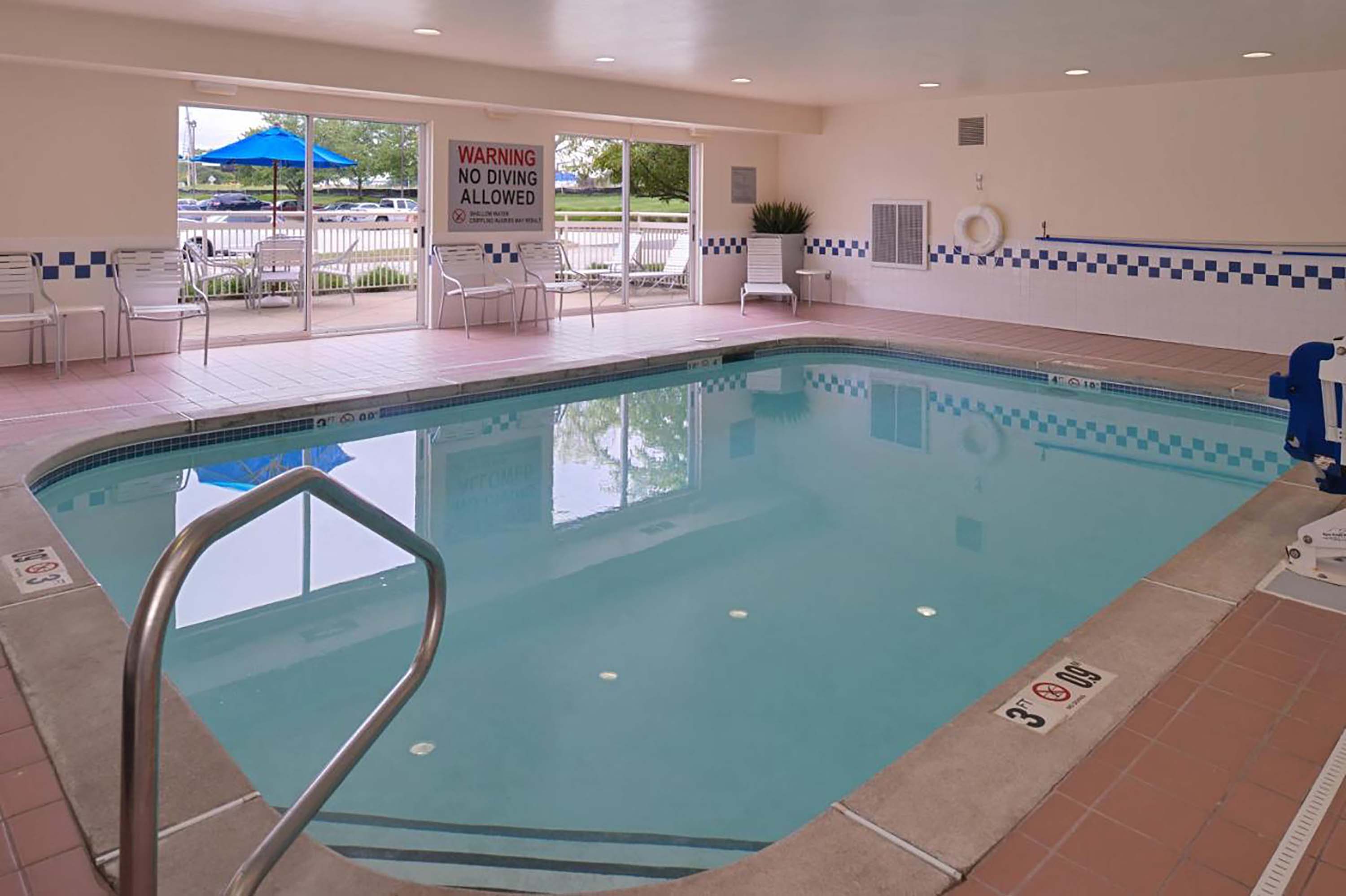 Baymont by Wyndham St. Charles | St. Charles, MO Hotels