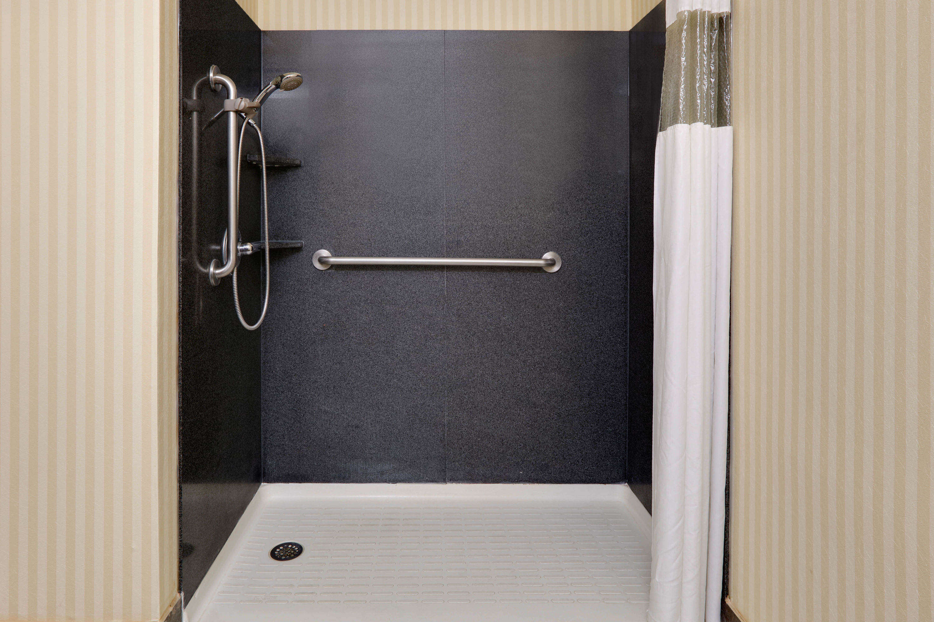 Baymont by Wyndham McComb | McComb, MS Hotels