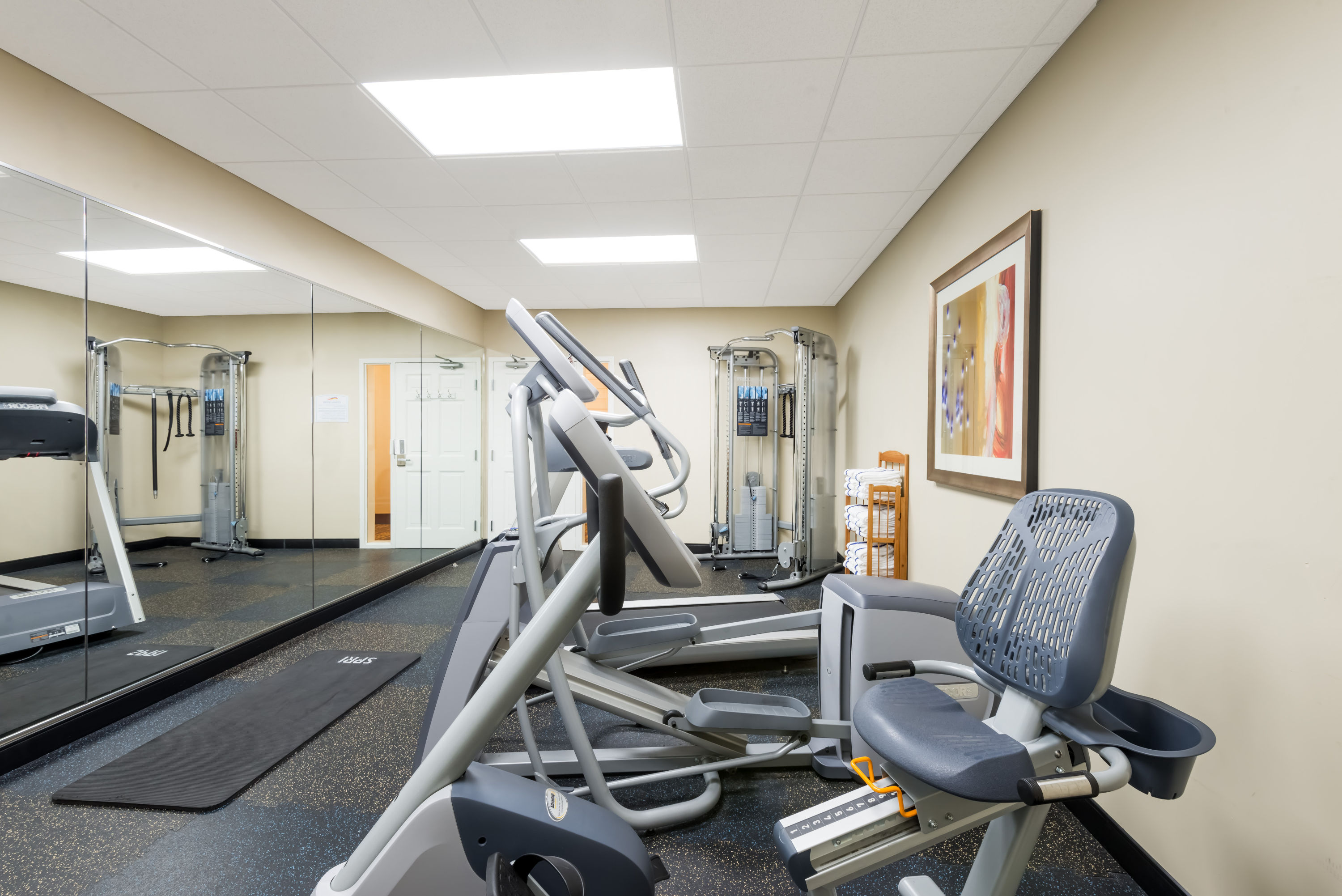 Baymont by Wyndham Erie | Erie, PA Hotels