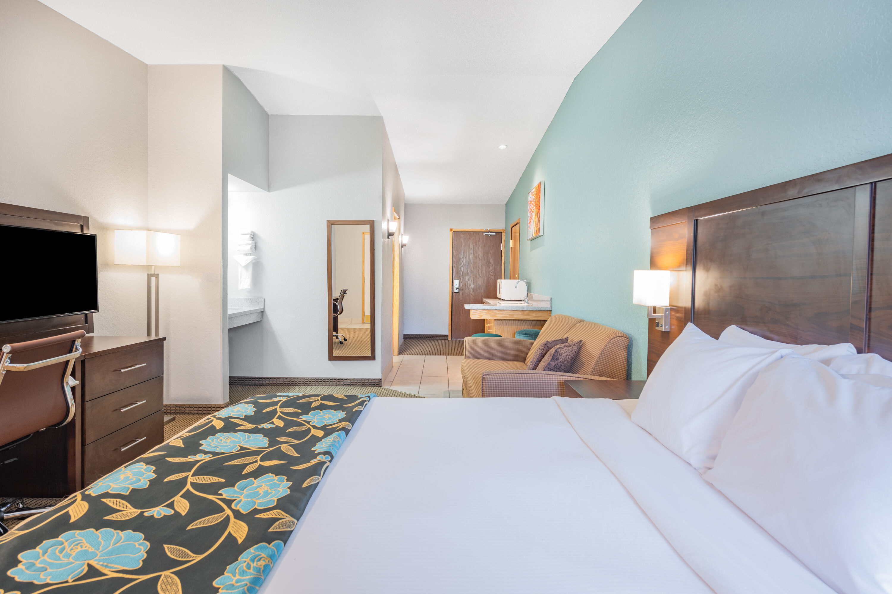 Baymont by Wyndham Keystone Near Mt. Rushmore | Keystone, SD Hotels