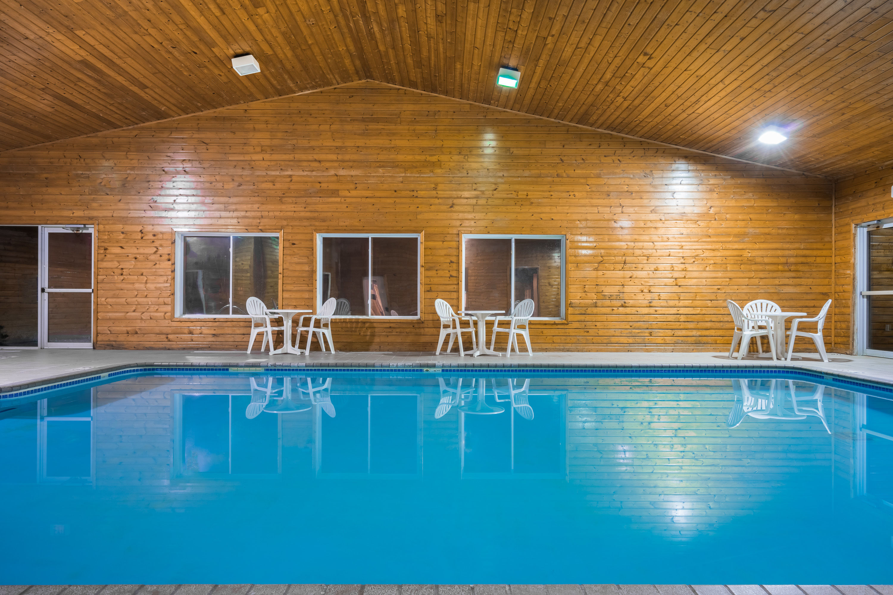 Baymont by Wyndham Baldwin | Baldwin, WI Hotels