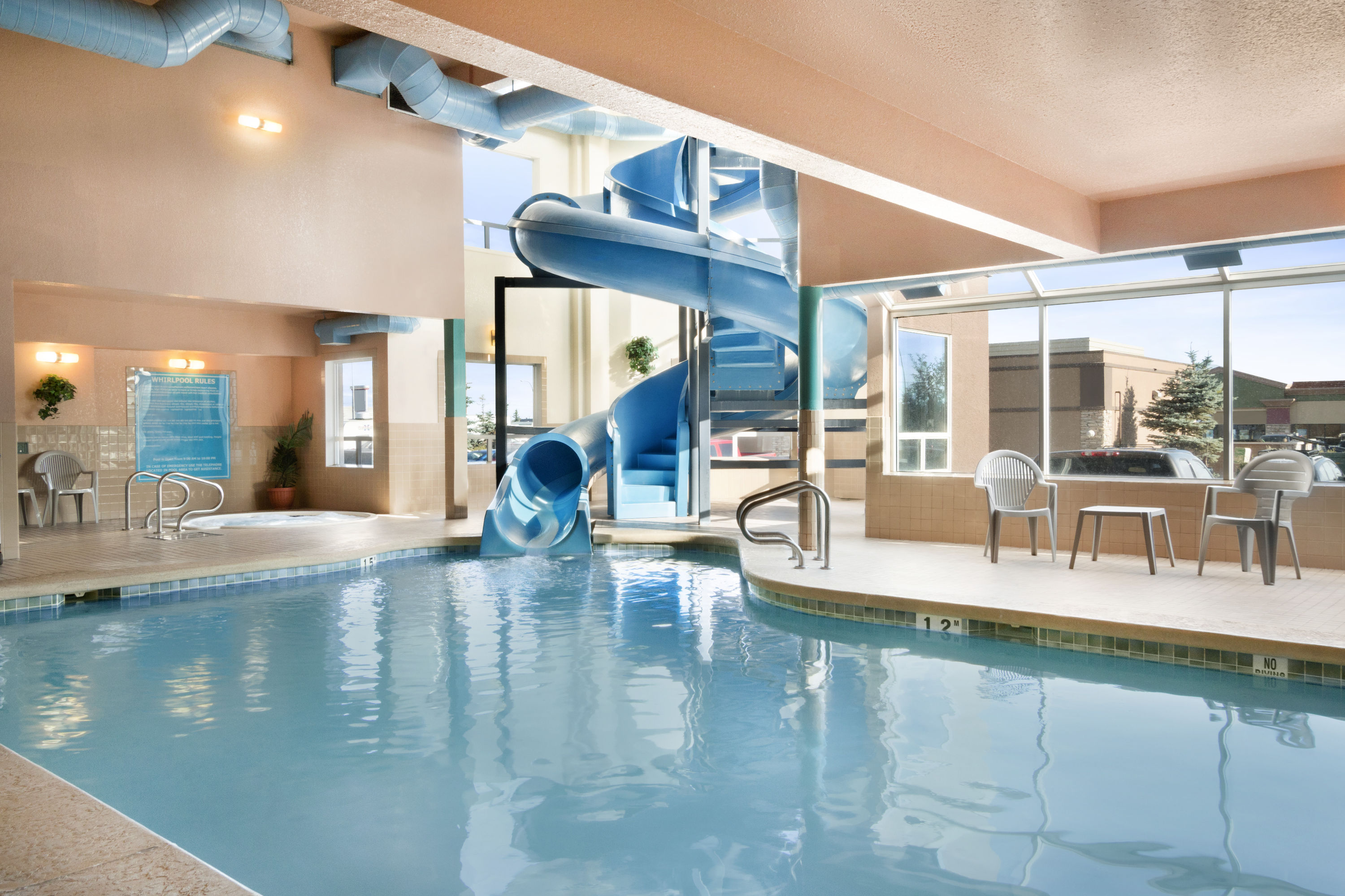 Days Inn by Wyndham Calgary Airport | Calgary, AB Hotels