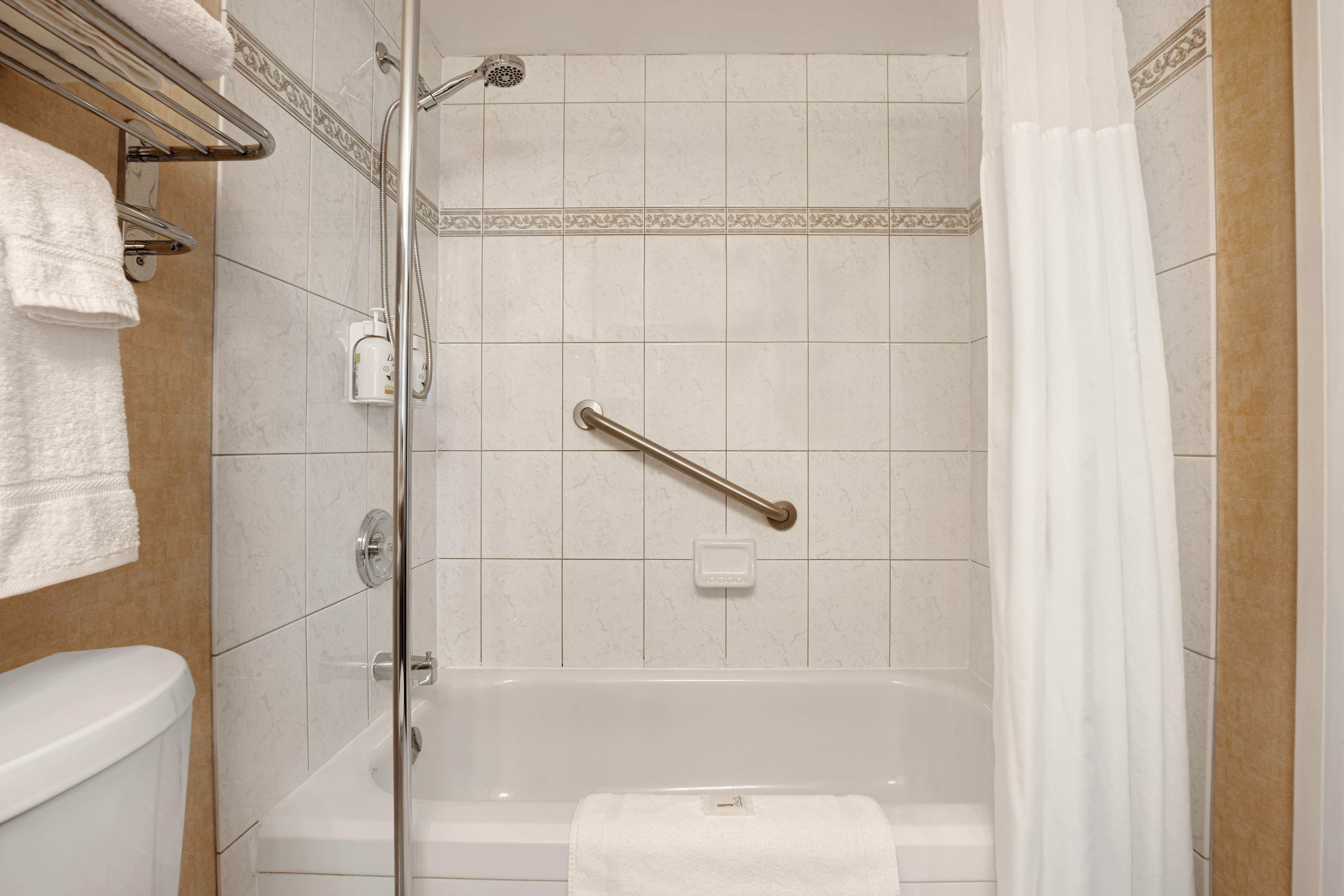 Days Inn by Wyndham Calgary South | Calgary, AB Hotels