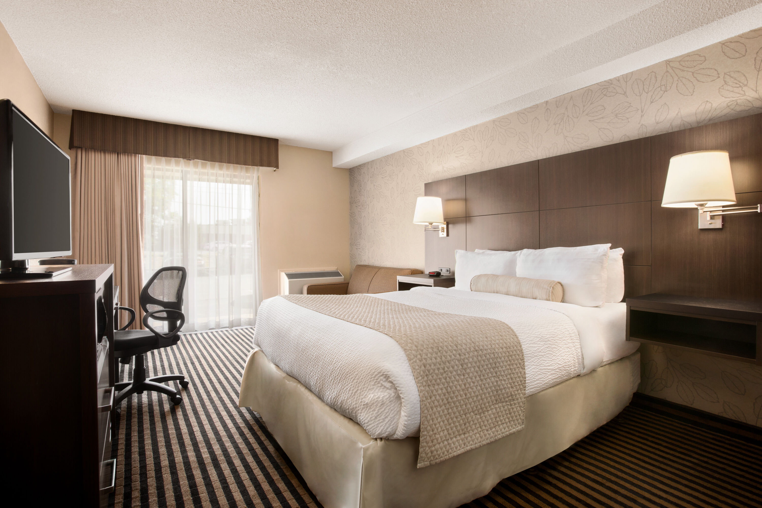 Days Inn by Wyndham Miramichi NB | Miramichi, NB Hotels