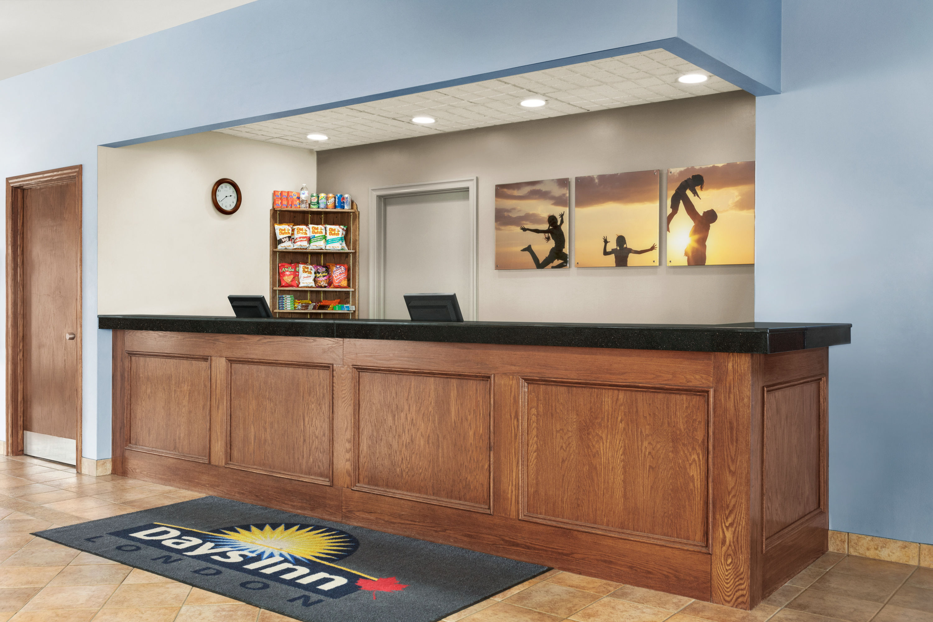 Days Inn by Wyndham London | London, ON Hotels