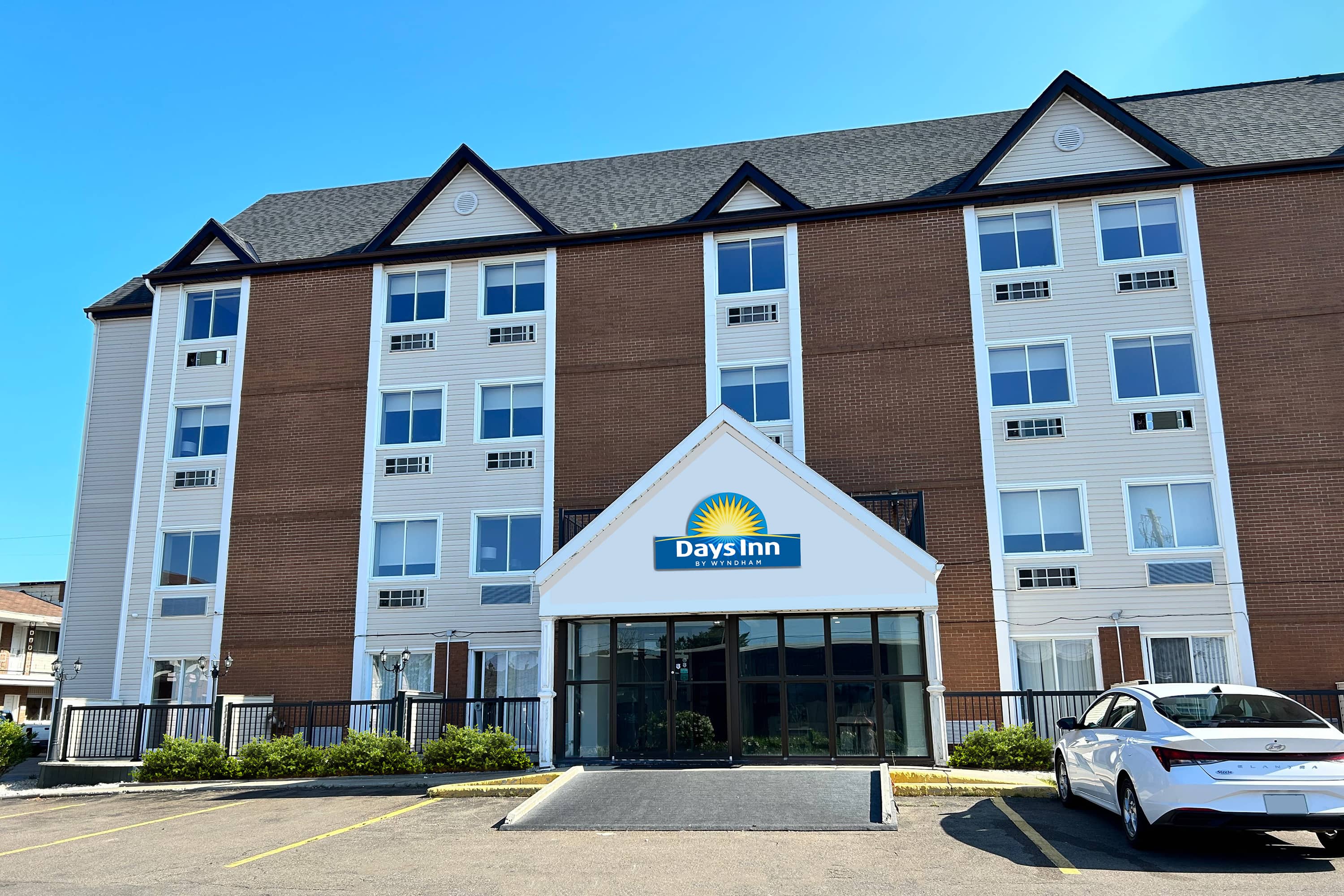 Days Inn & Suites by Wyndham Summerside | Summerside, PE Hotels