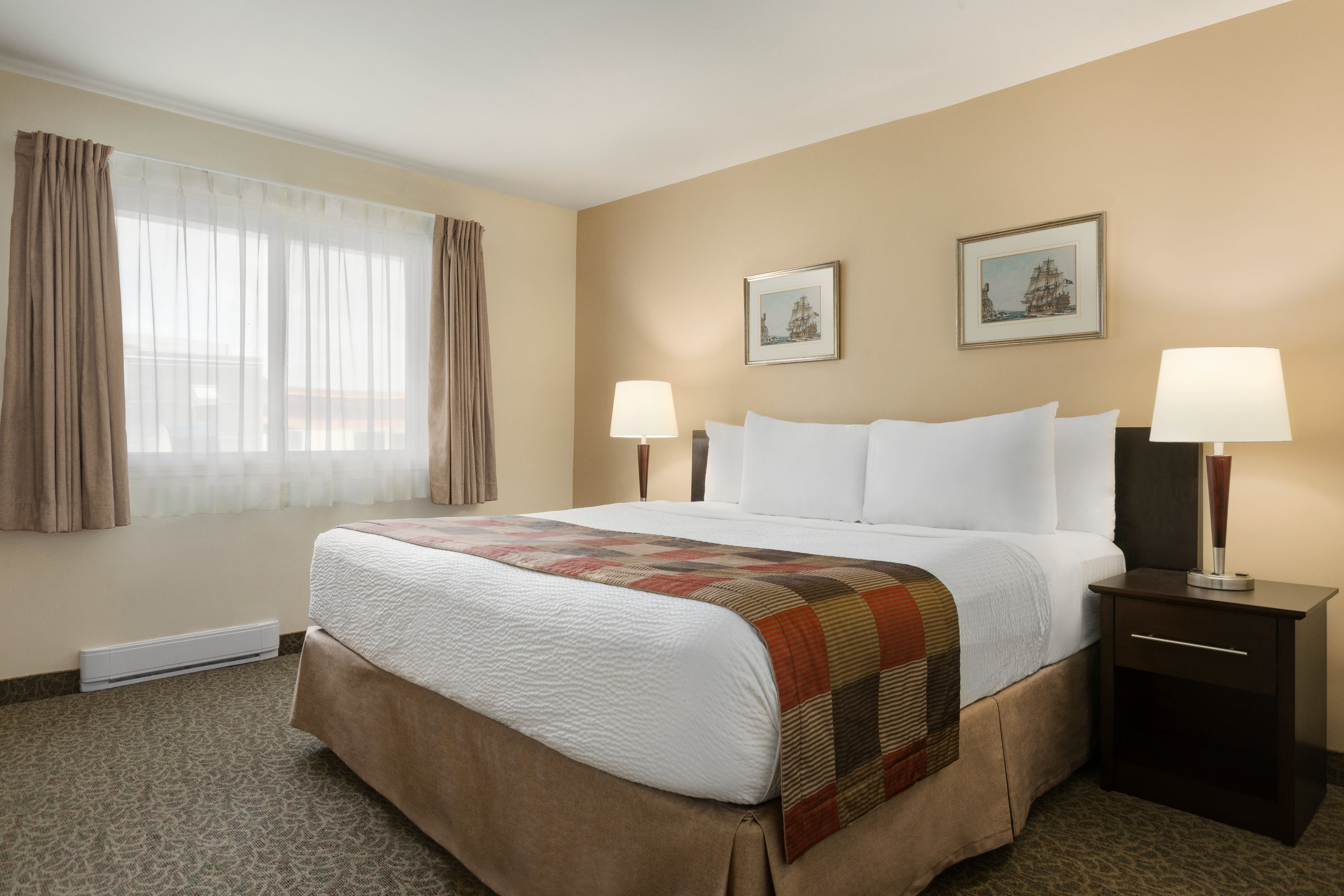 Days Inn by Wyndham Montreal East | Saint-Leonard, QC Hotels