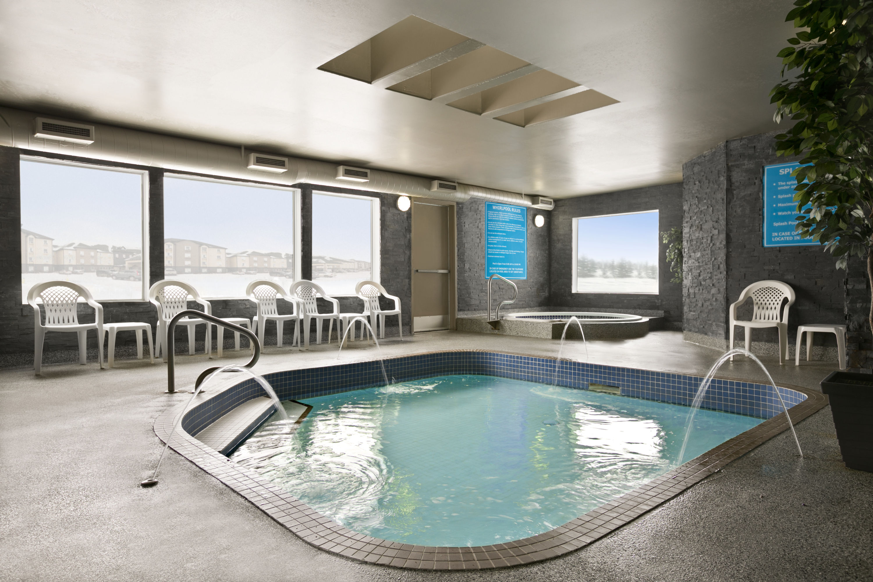 Days Inn by Wyndham Regina | Regina, SK Hotels