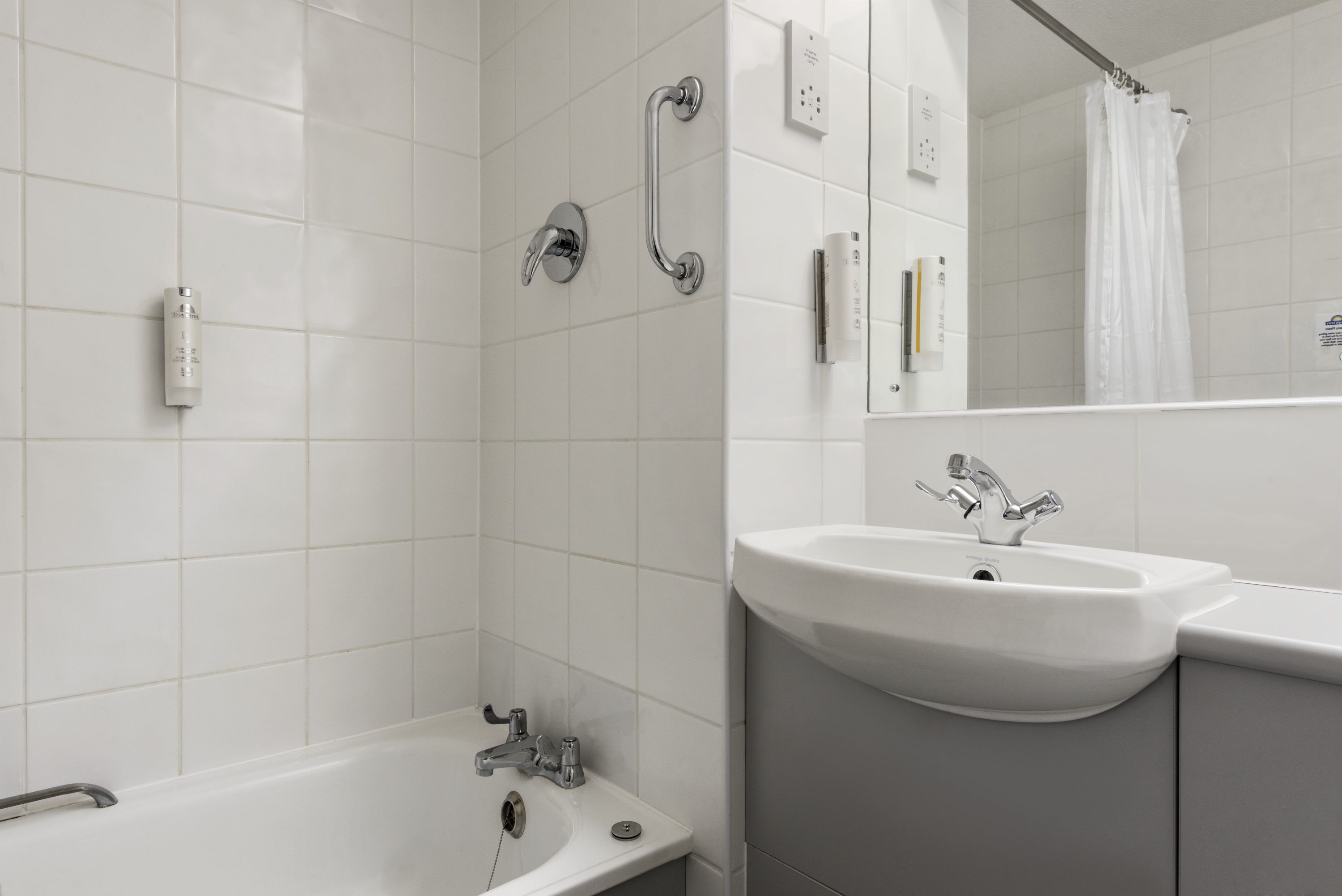 Days Inn by Wyndham Bridgend Cardiff M4 | Bridgend, GB Hotels