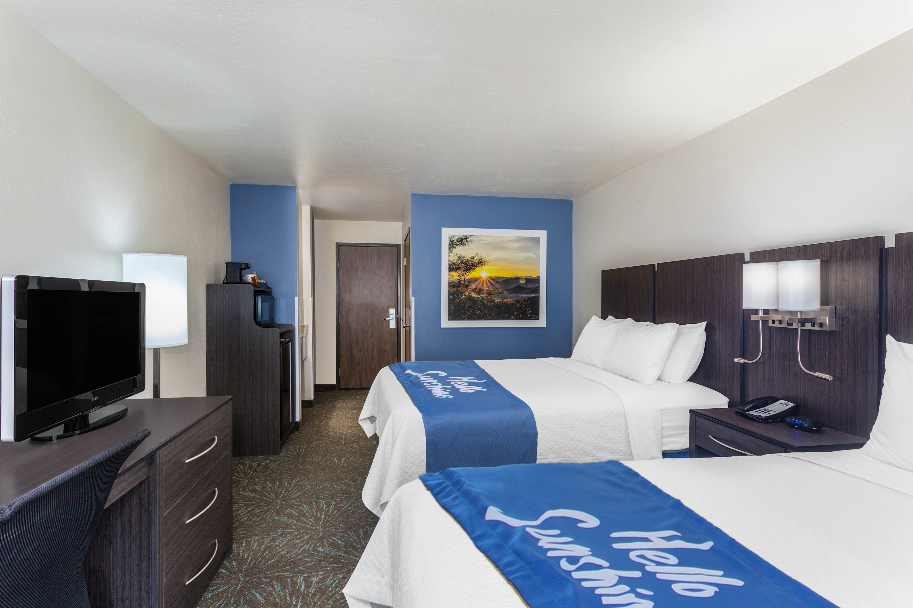 Days Inn & Suites by Wyndham East Flagstaff | Flagstaff, AZ Hotels