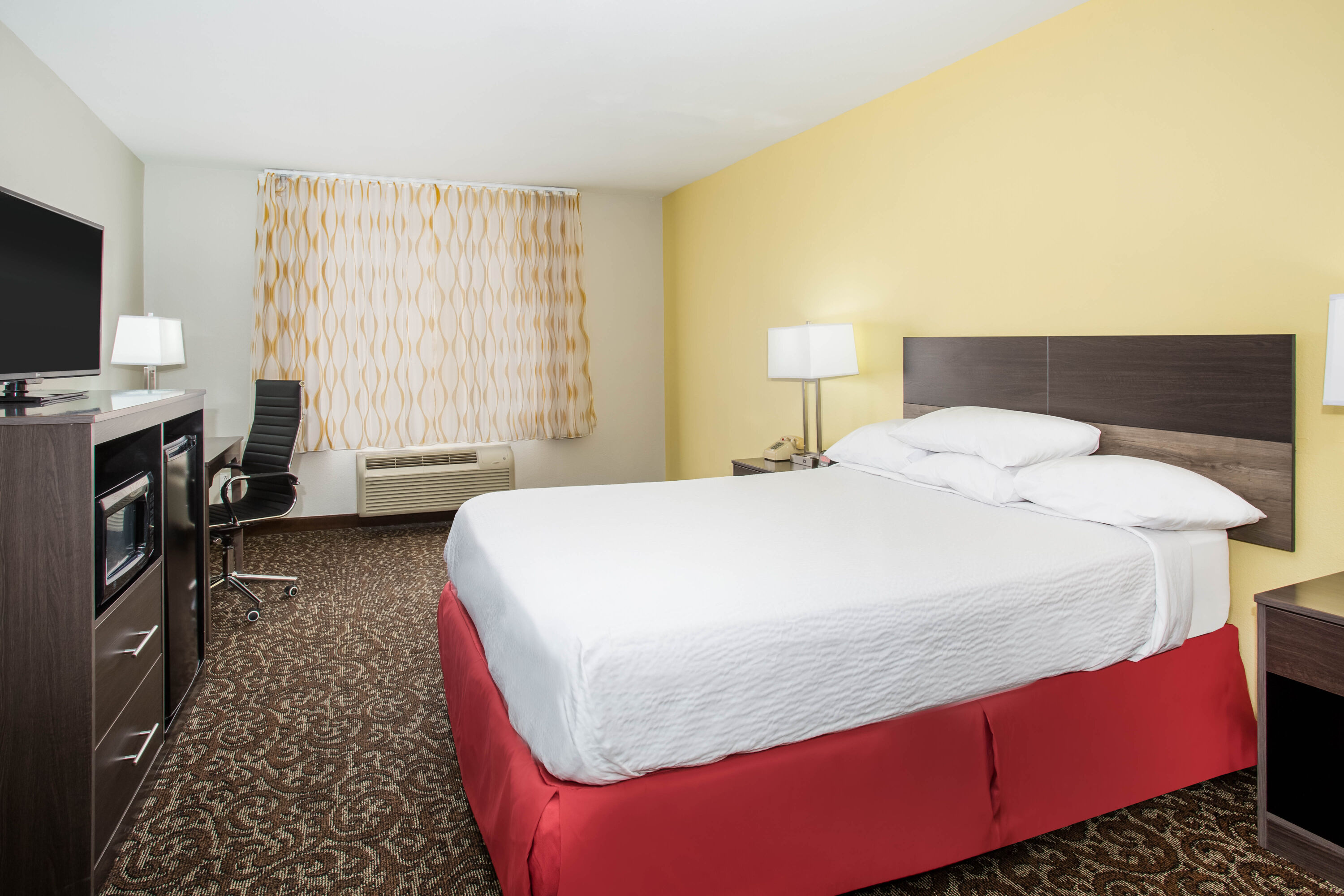 Days Inn by Wyndham Phoenix North | Phoenix, AZ Hotels
