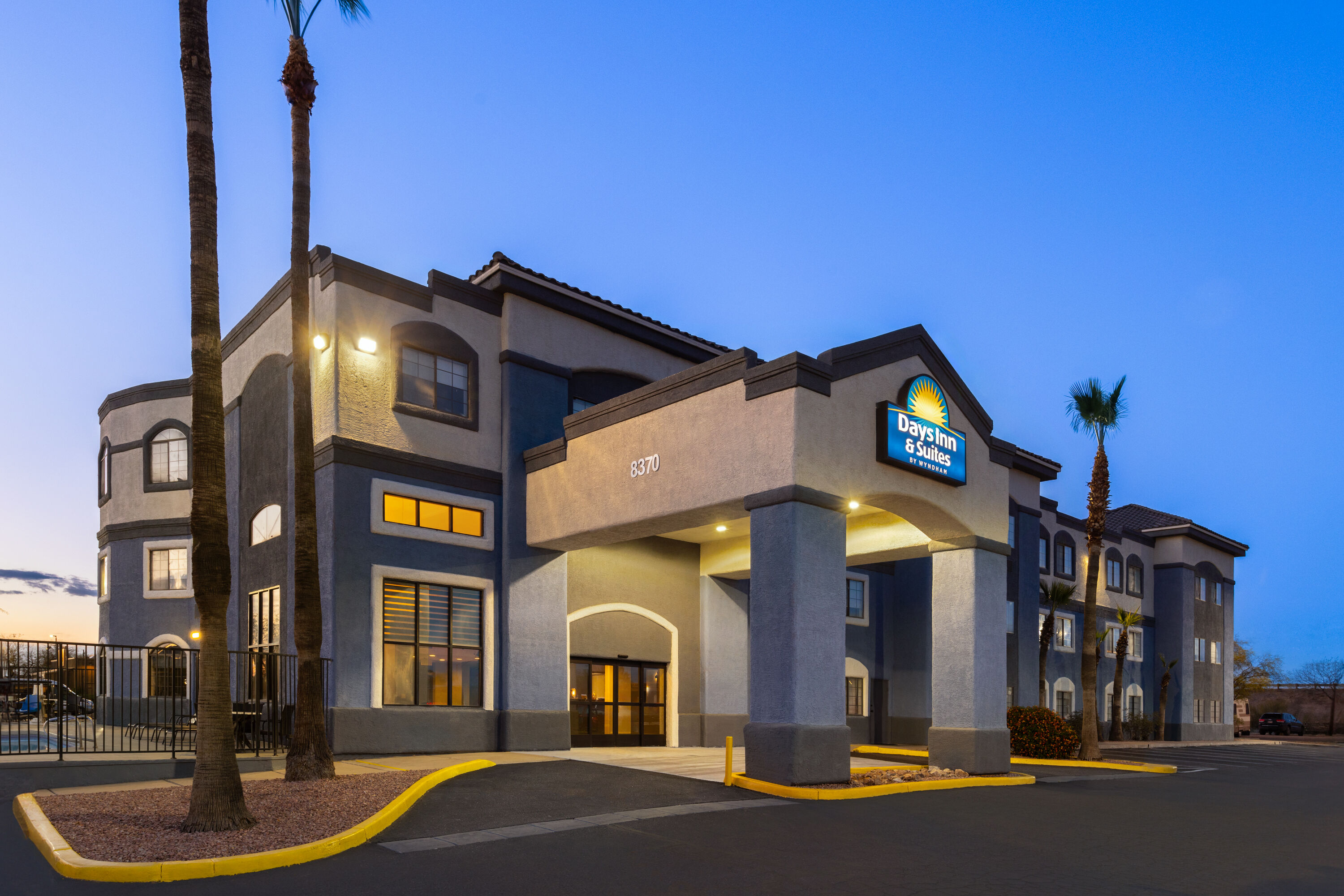 Days Inn & Suites by Wyndham Tucson/Marana | Tucson, AZ Hotels