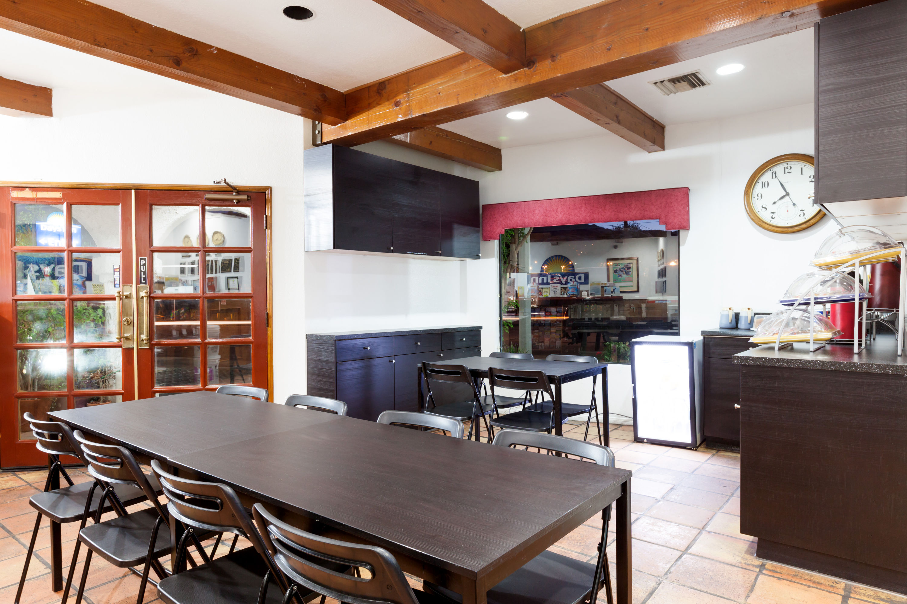 Days Inn by Wyndham Castaic Six Flags Magic Mountain | Castaic, CA Hotels