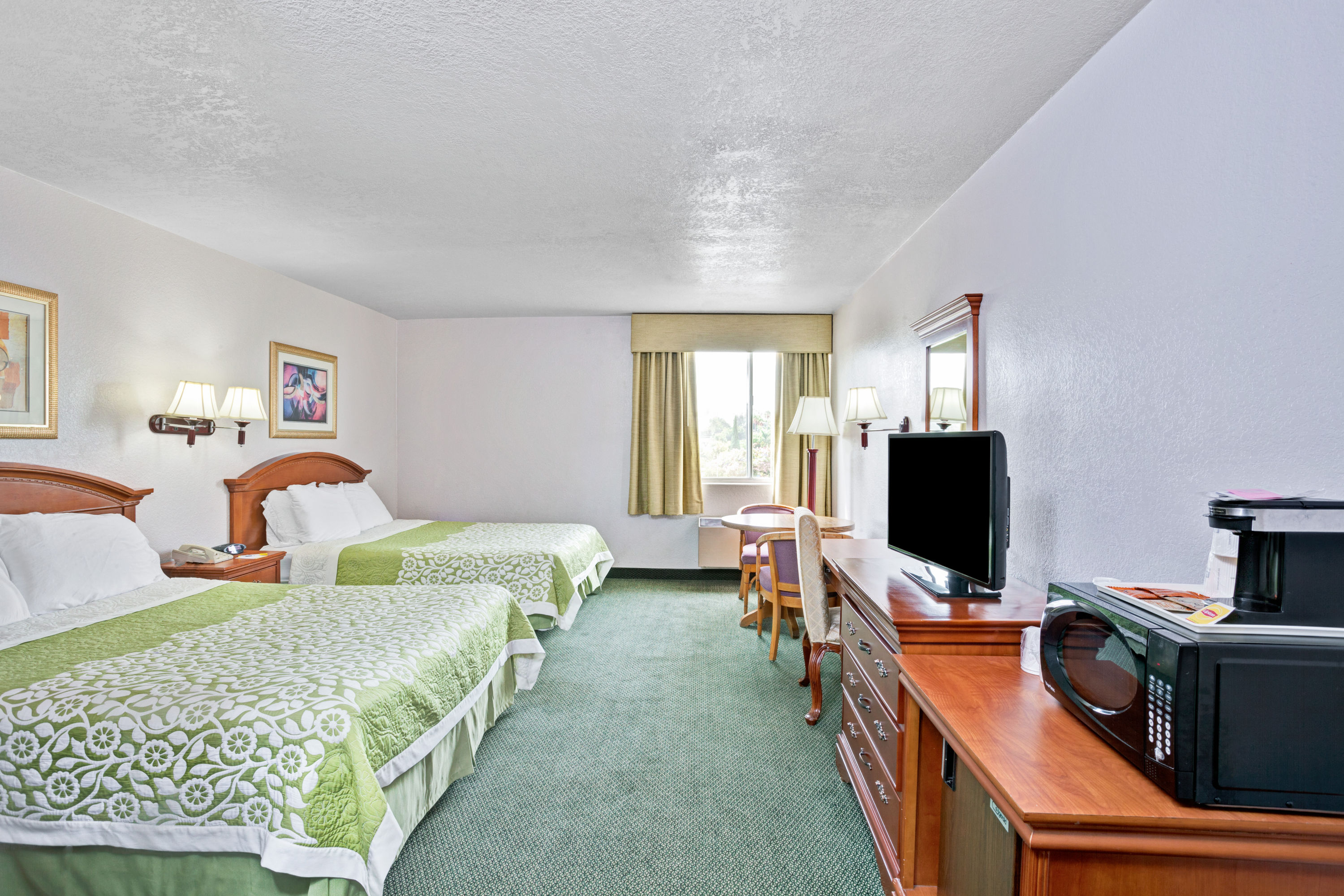 Days Inn & Suites by Wyndham Fullerton | Fullerton, CA Hotels