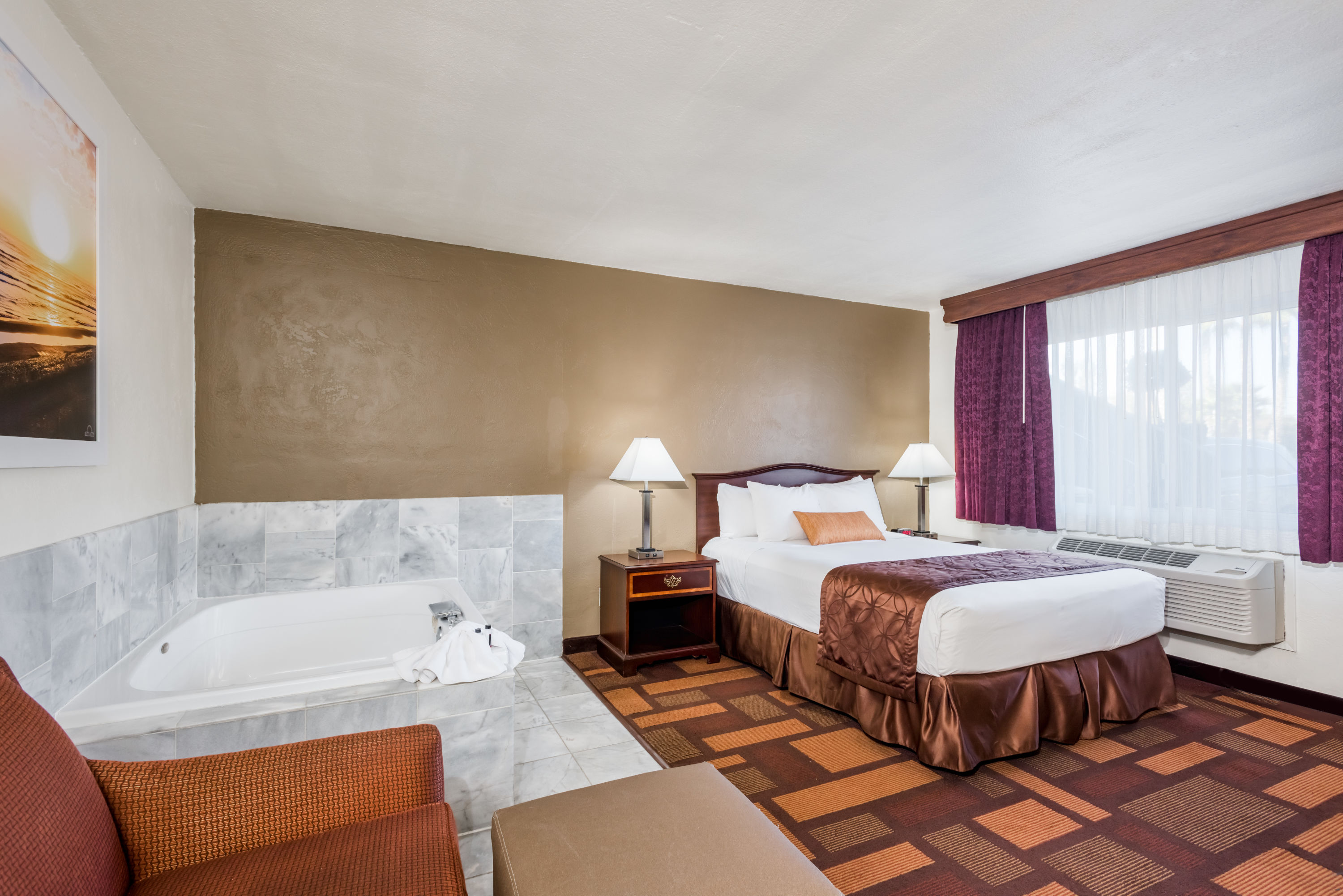 Days Inn & Suites by Wyndham Lodi | Lodi, CA Hotels