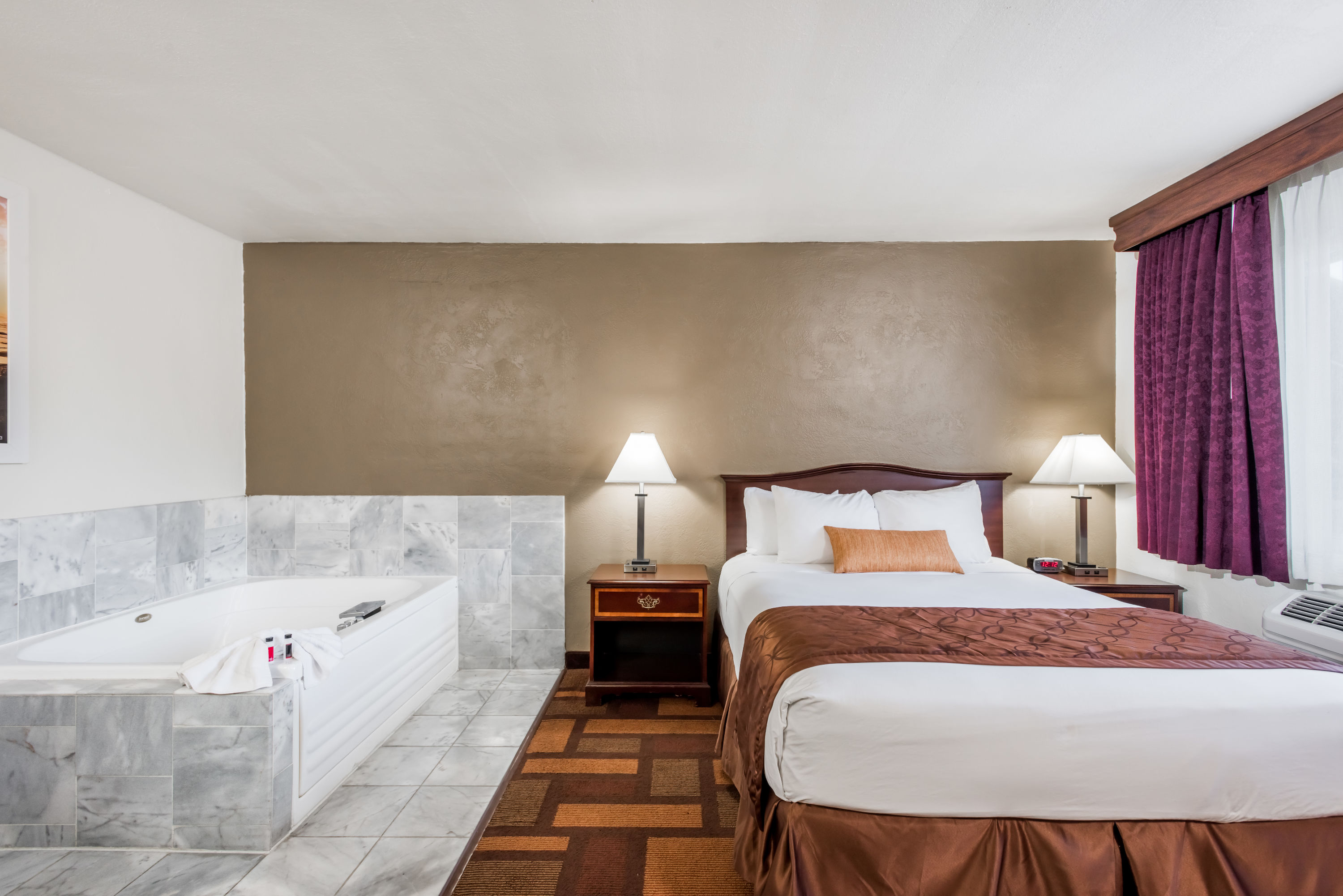 Days Inn & Suites by Wyndham Lodi | Lodi, CA Hotels