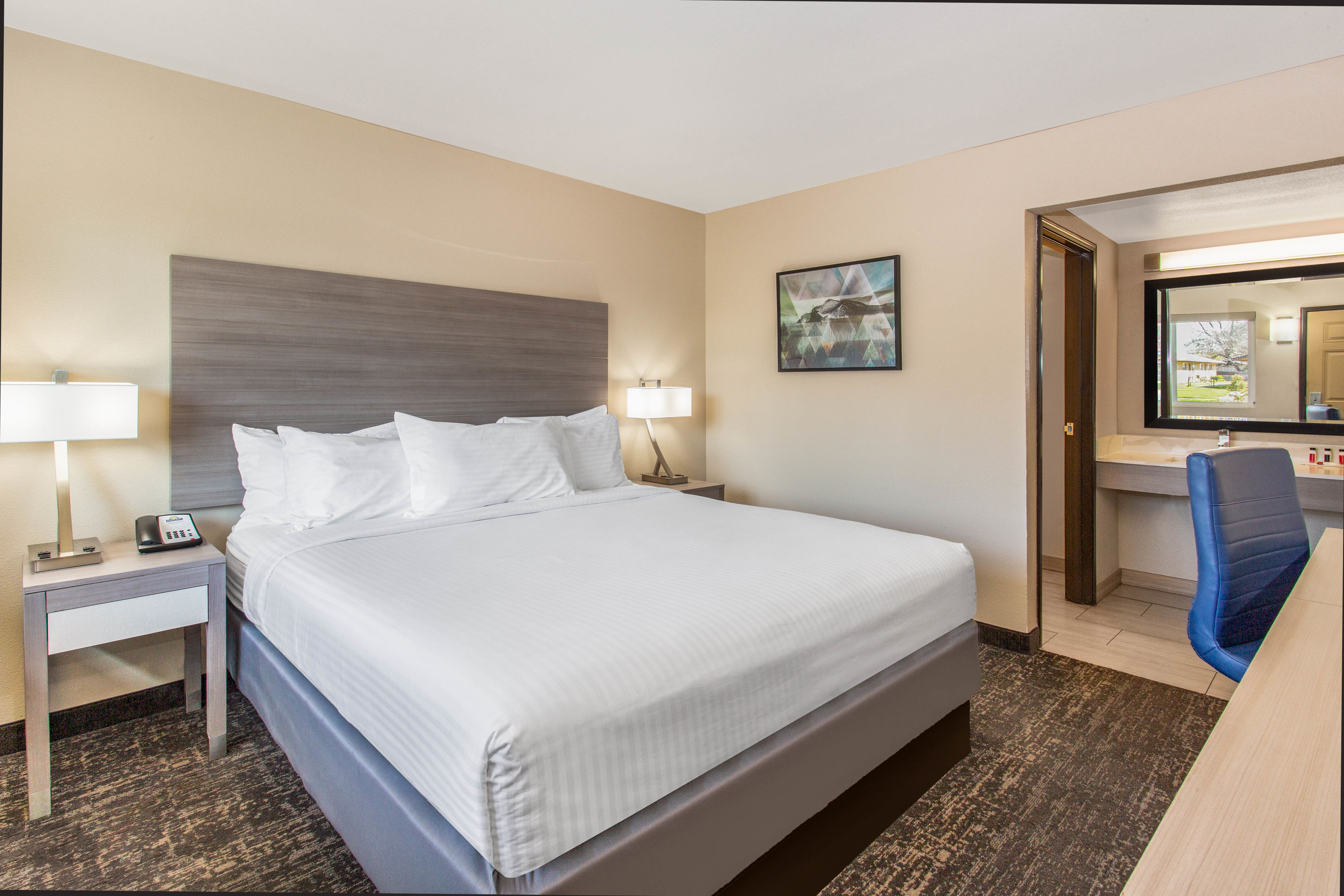 Days Inn by Wyndham Merced / Yosemite Area | Merced, CA Hotels