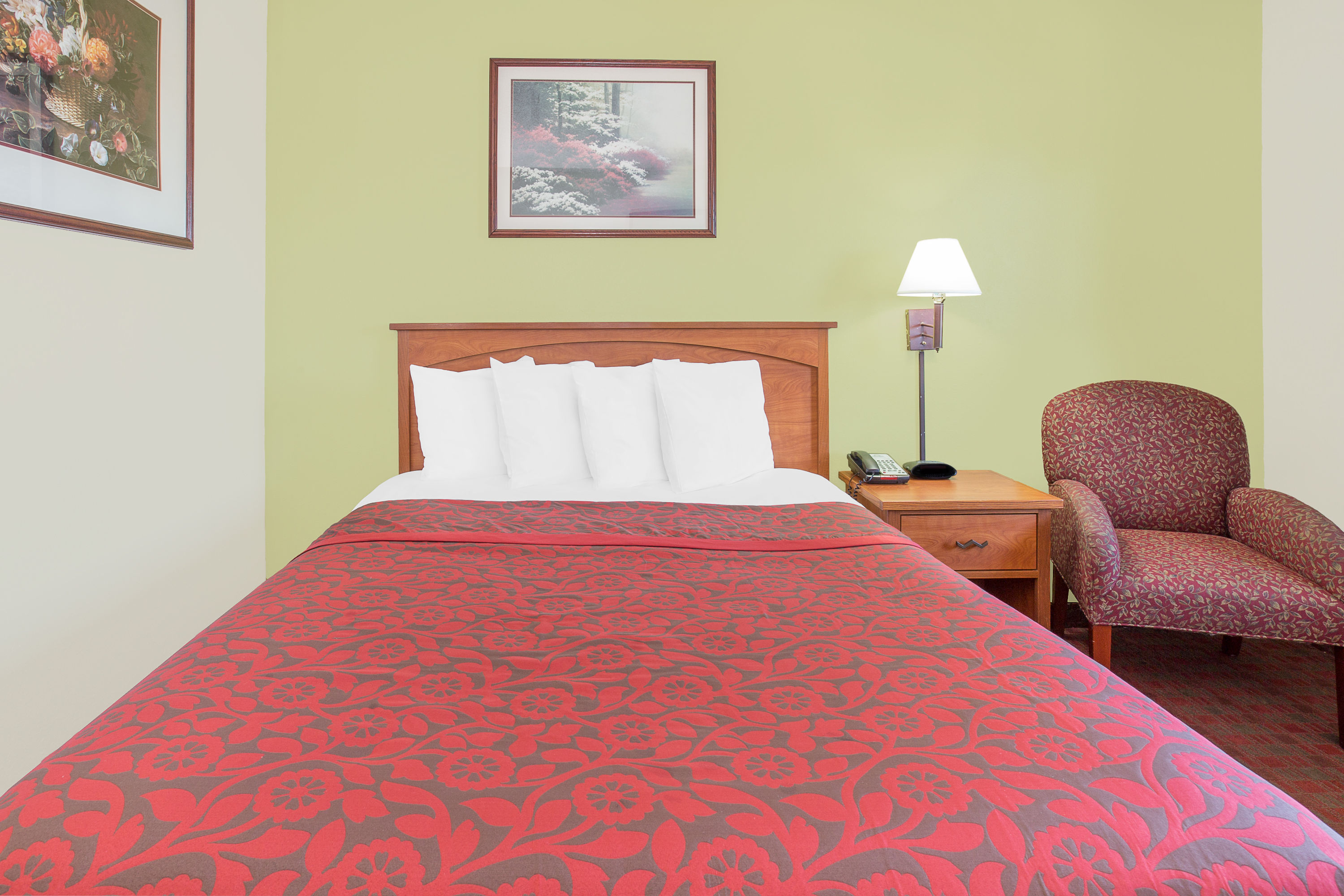 Days Inn by Wyndham Turlock | Turlock, CA Hotels