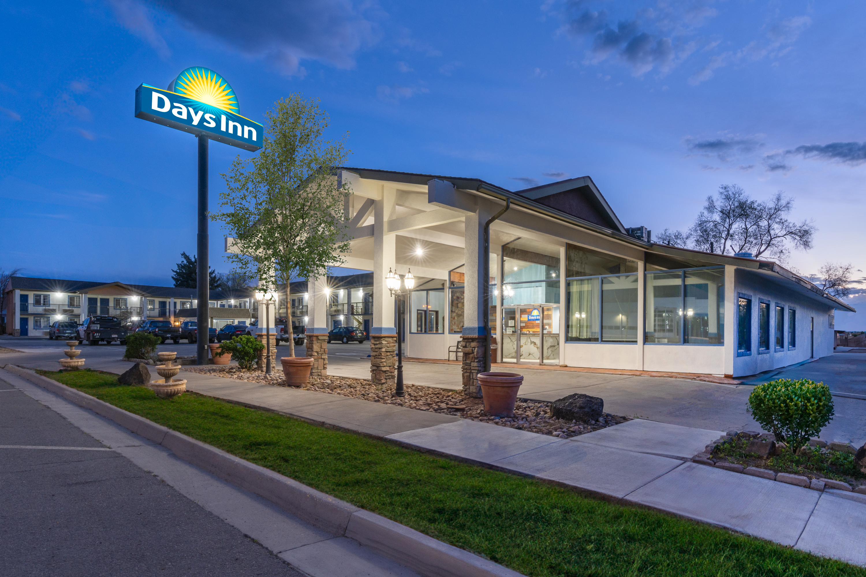 Days Inn by Wyndham Delta CO | Delta, CO Hotels