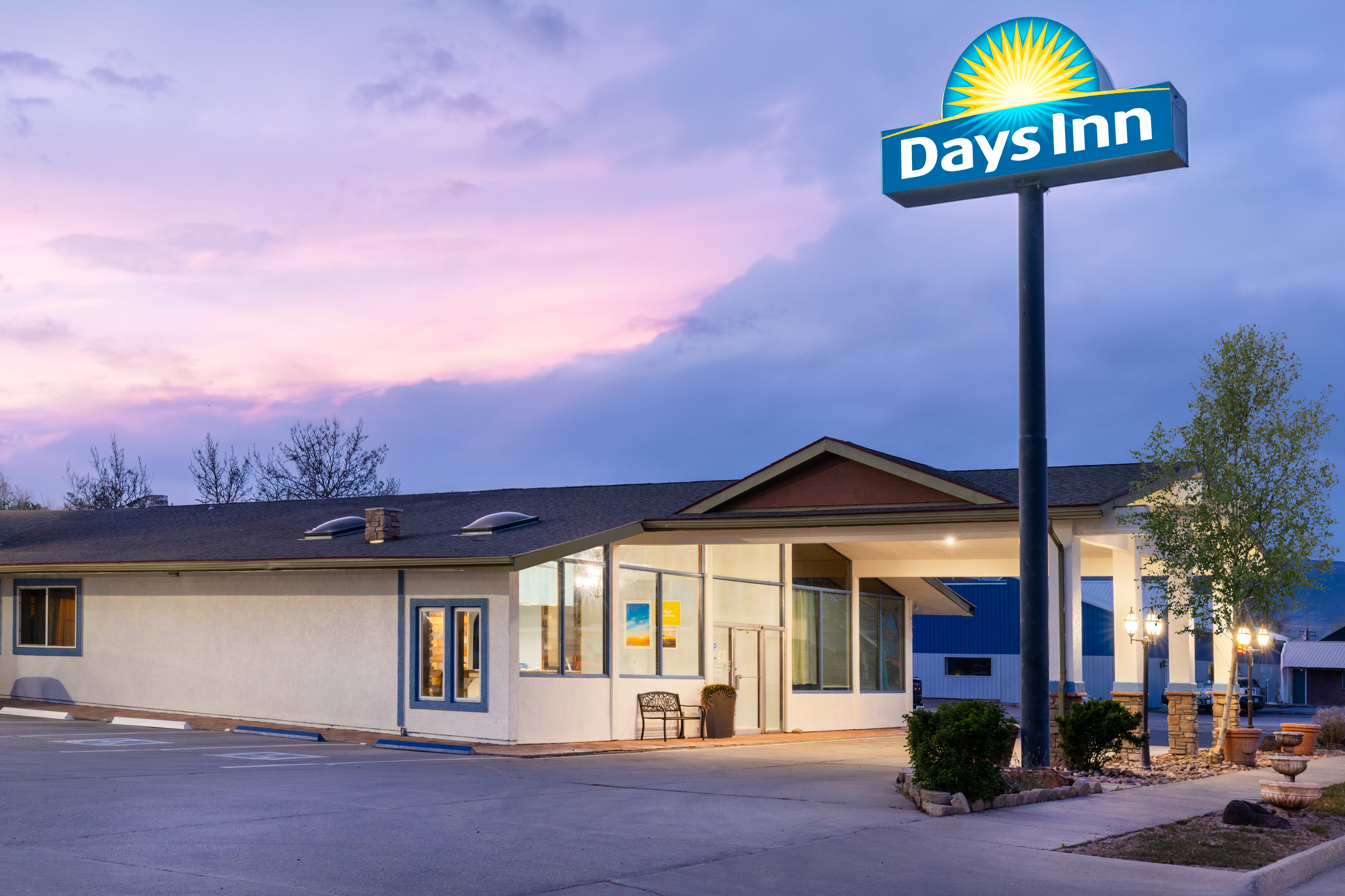 Days Inn by Wyndham Delta CO | Delta, CO Hotels