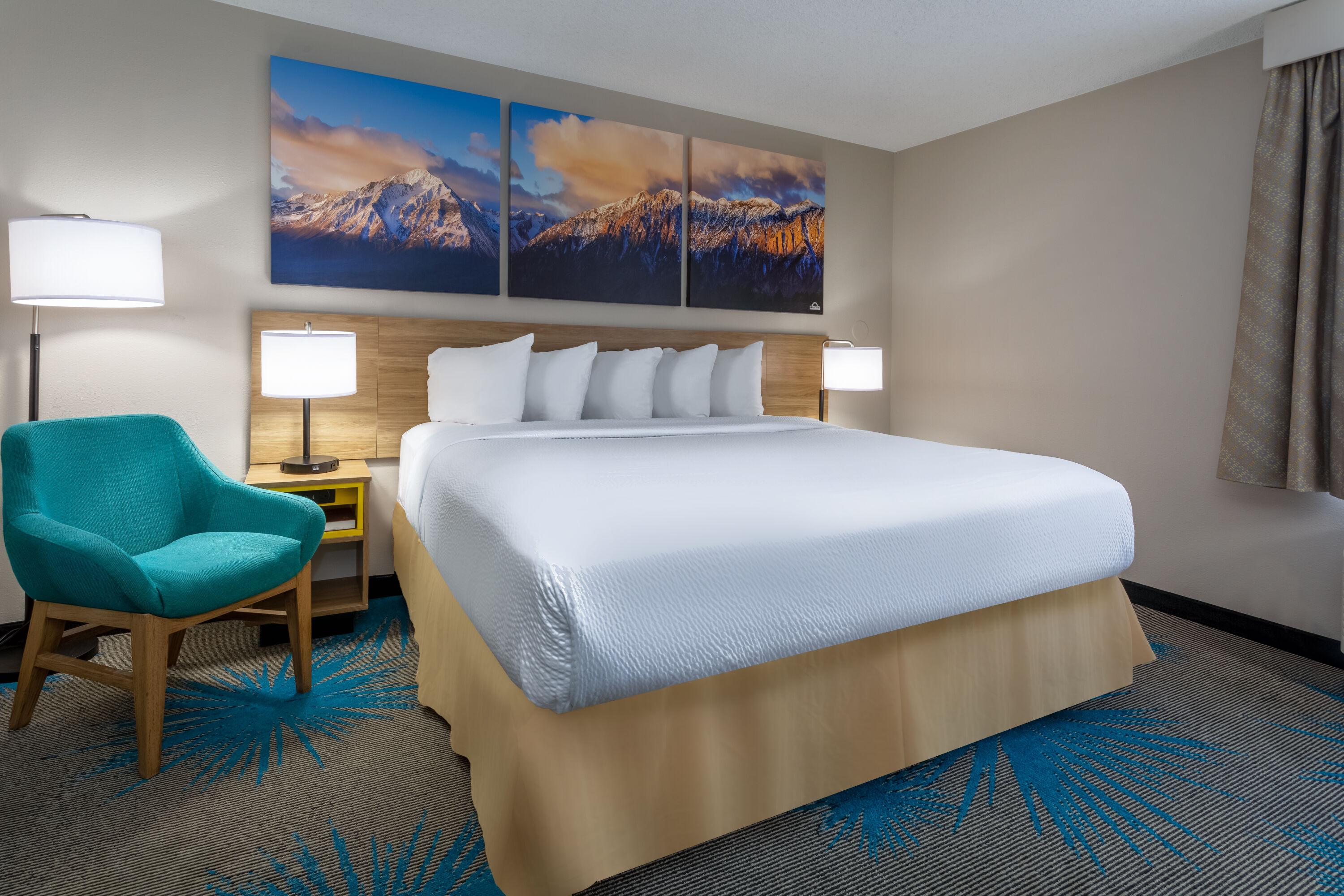 Days Inn & Suites by Wyndham Denver International Airport | Denver, CO ...